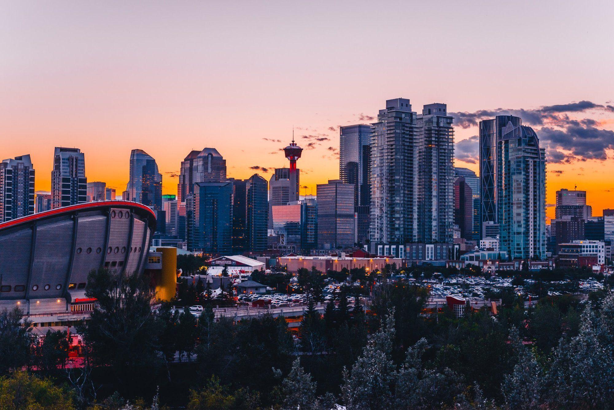 Calgary Skyline Wallpapers - Top Free Calgary Skyline Backgrounds ...