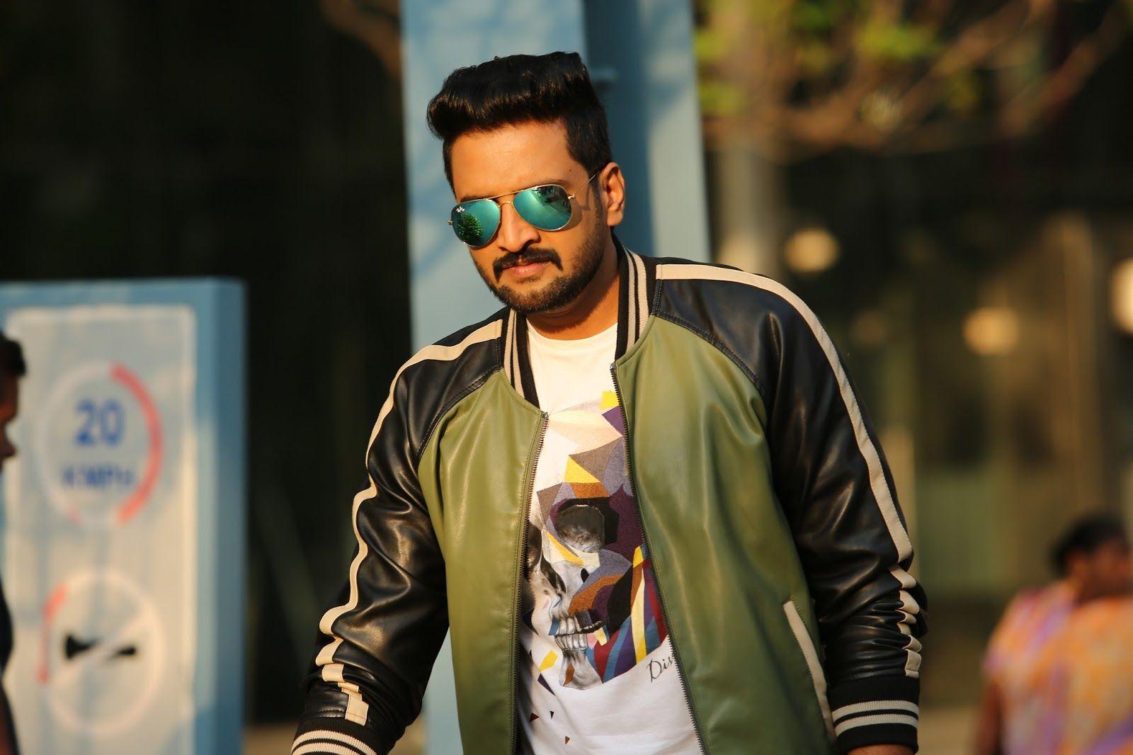 Santhanam Wallpapers - Top Free Santhanam Backgrounds - WallpaperAccess