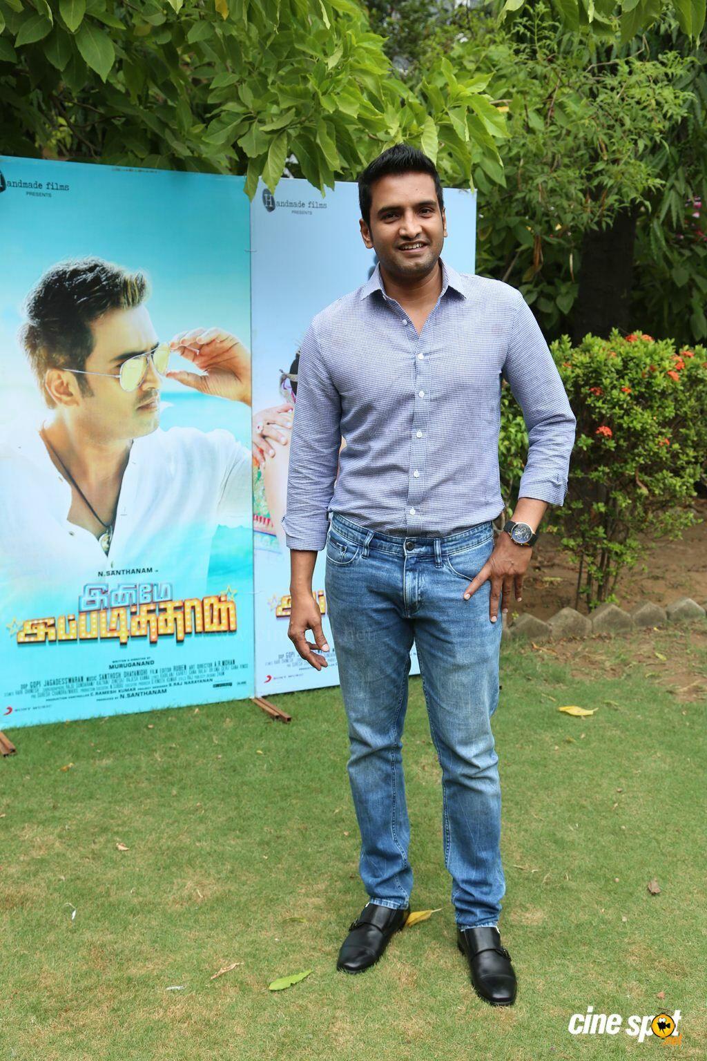 Santhanam Wallpapers - Top Free Santhanam Backgrounds - WallpaperAccess