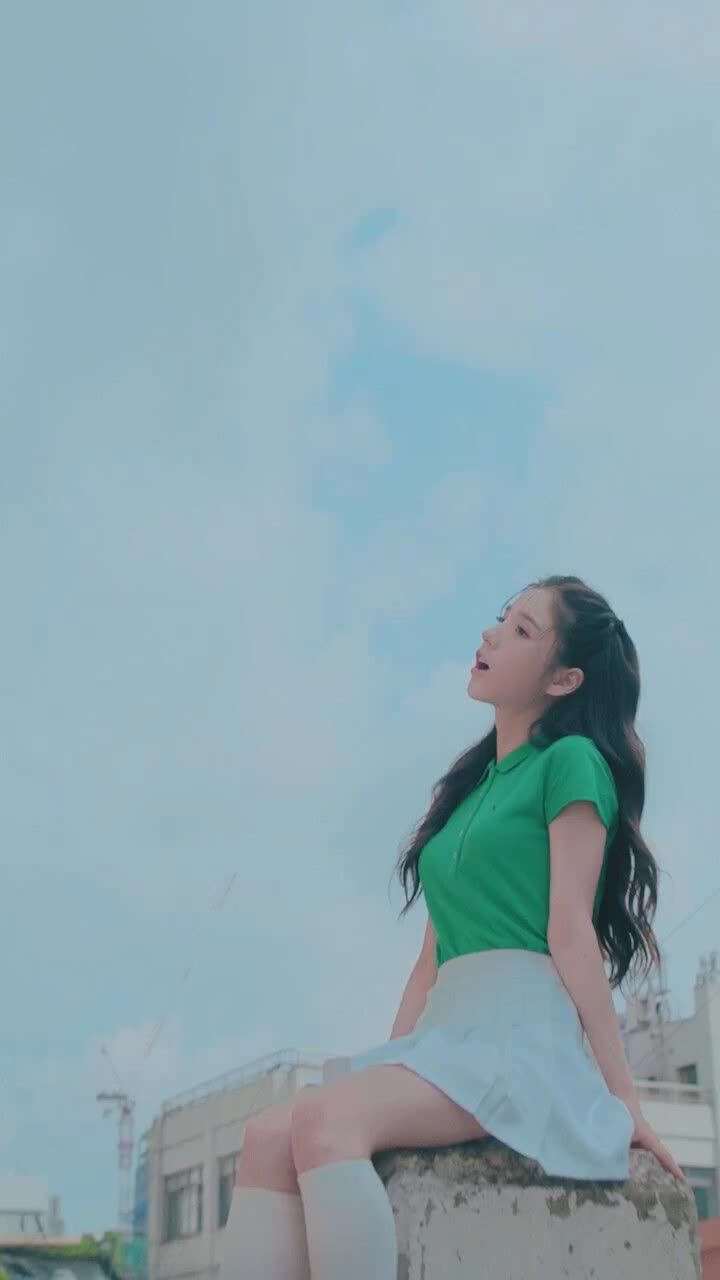 Heejin Wallpapers - Top Free Heejin Backgrounds - WallpaperAccess