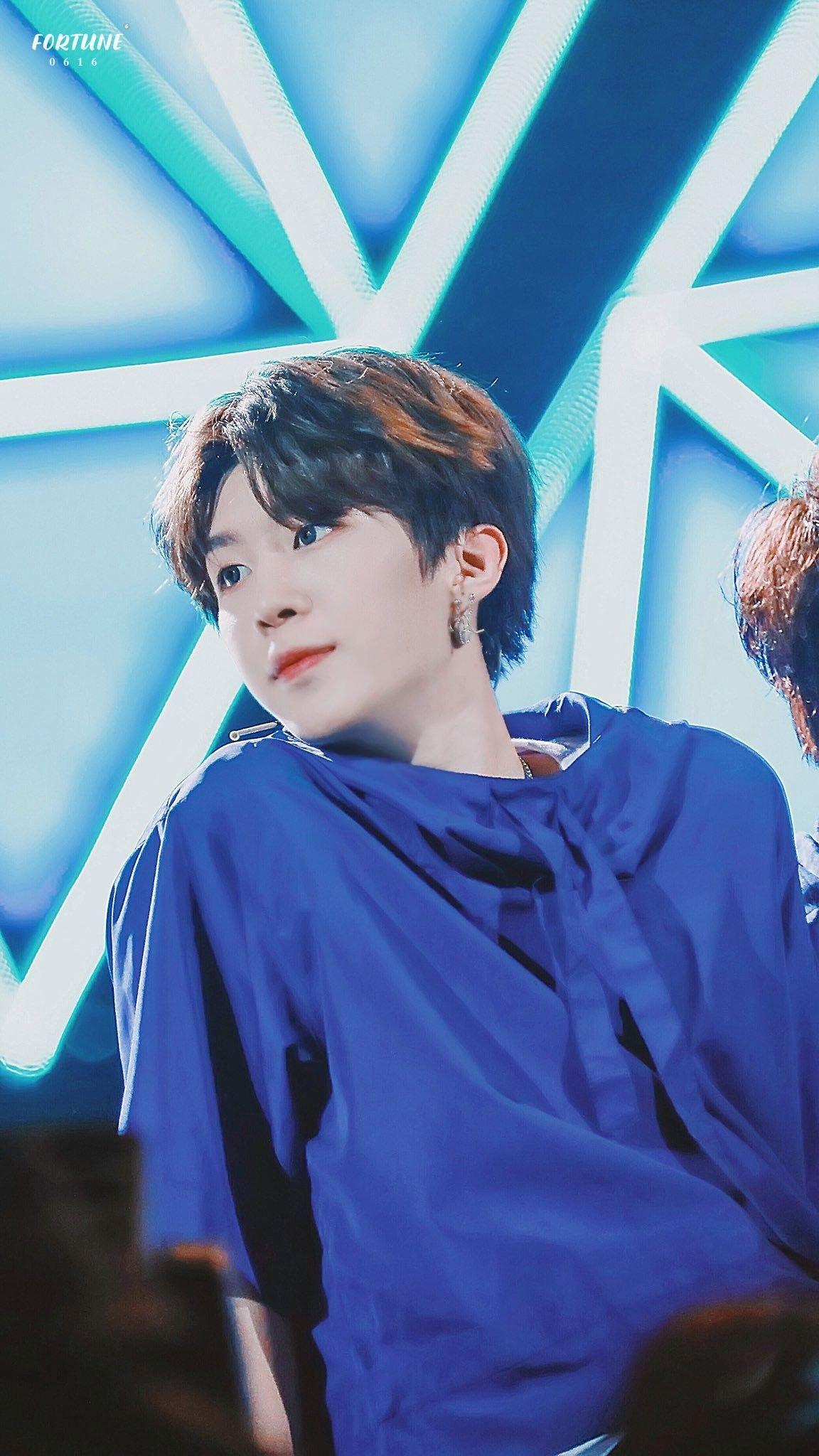 Fan Chengcheng Wallpapers - Top Free Fan Chengcheng Backgrounds ...