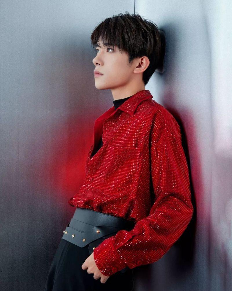 Fan Chengcheng Wallpapers - Top Free Fan Chengcheng Backgrounds ...