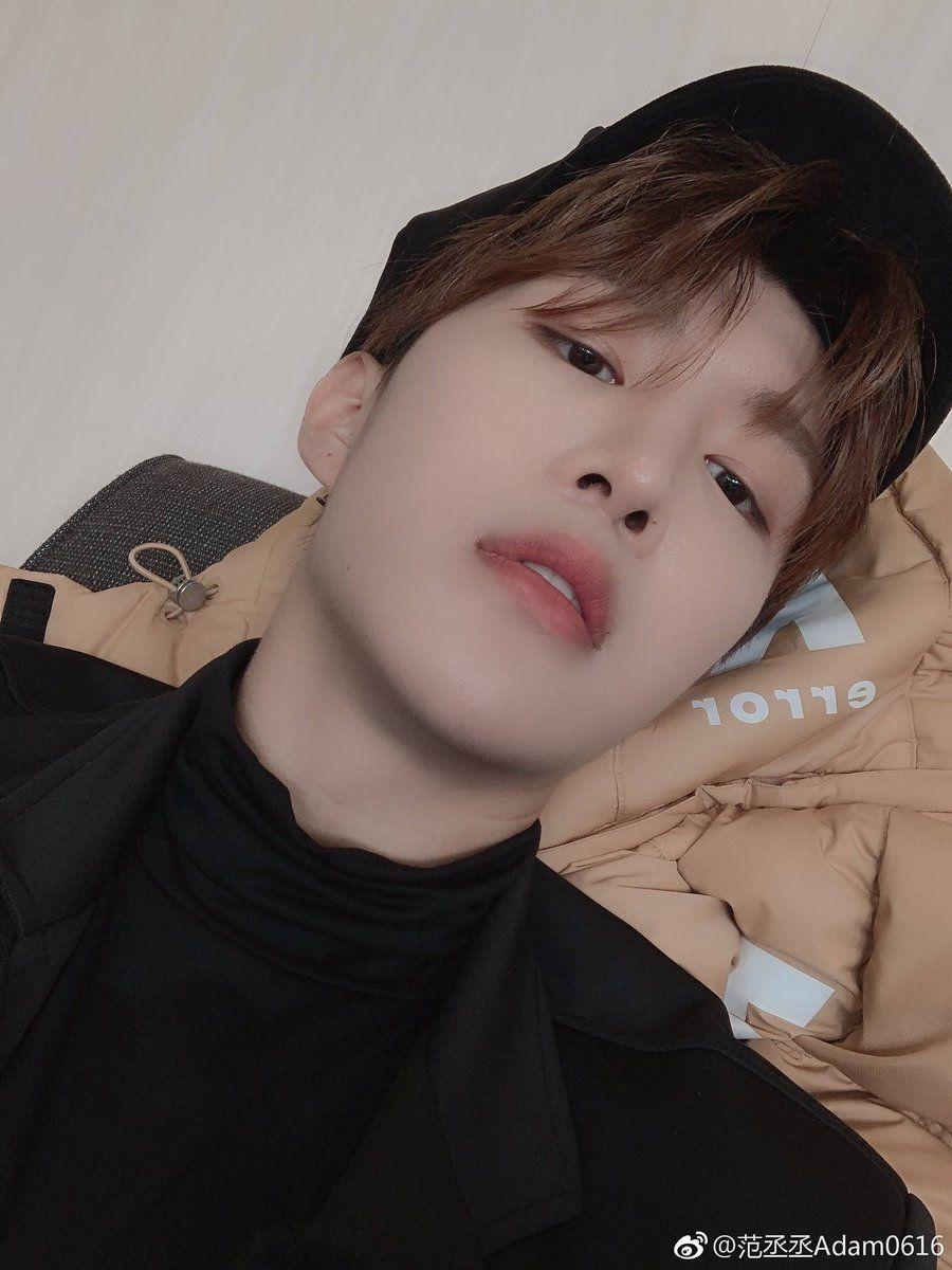 Fan Chengcheng Wallpapers - Top Free Fan Chengcheng Backgrounds ...