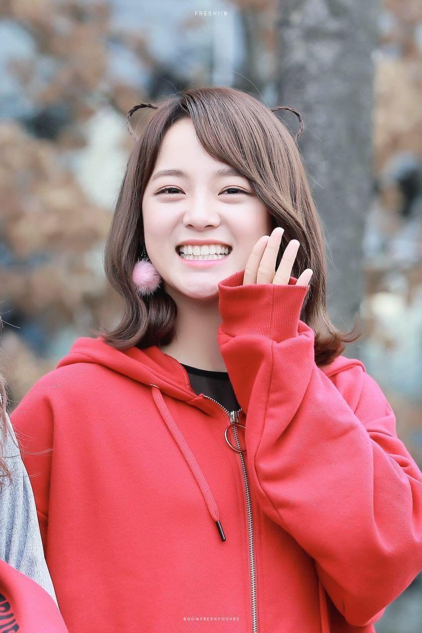Kim Se Jeong Wallpapers - Top Free Kim Se Jeong Backgrounds - WallpaperAccess