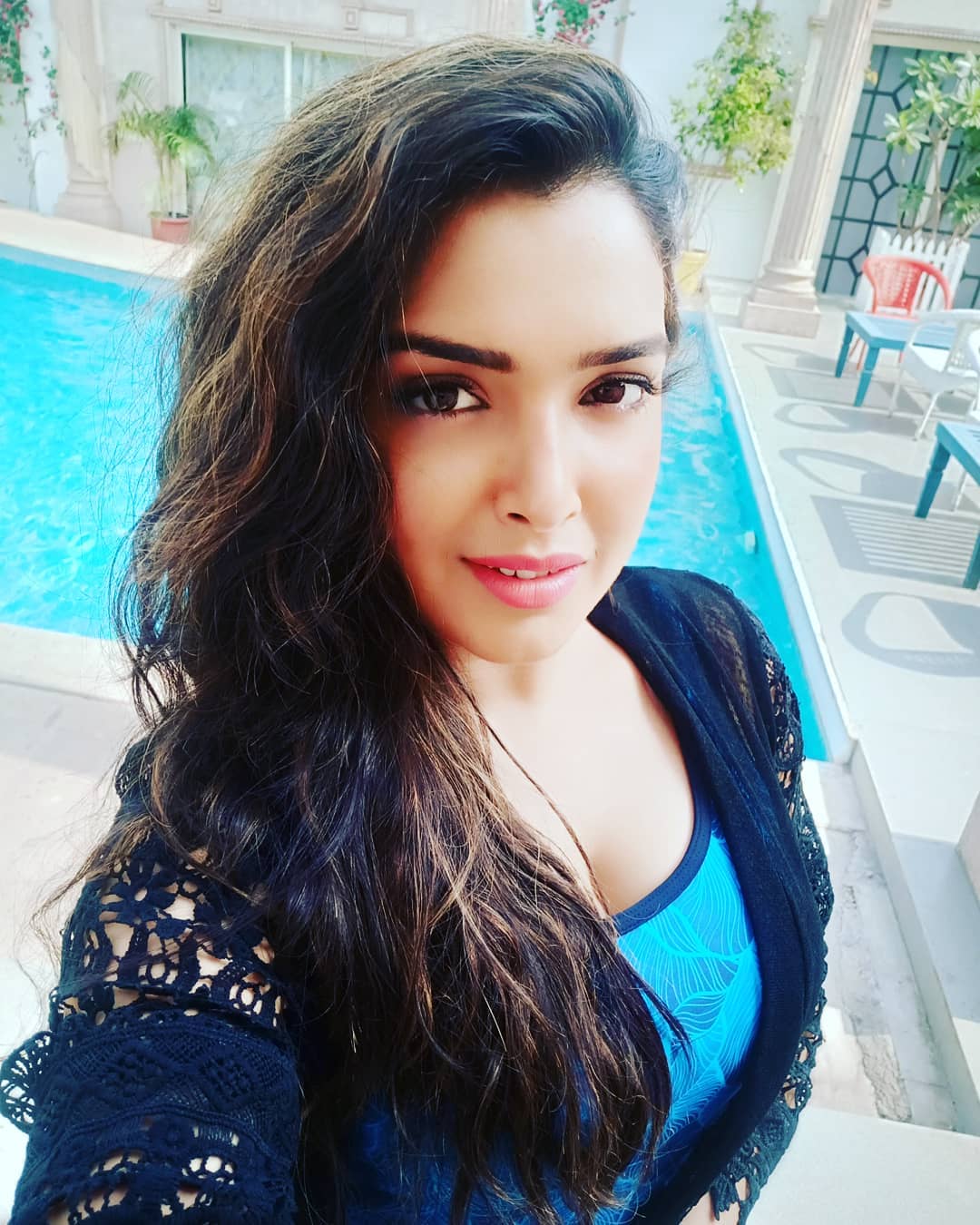 Amrapali Dubey Wallpapers - Top Free Amrapali Dubey Backgrounds ...