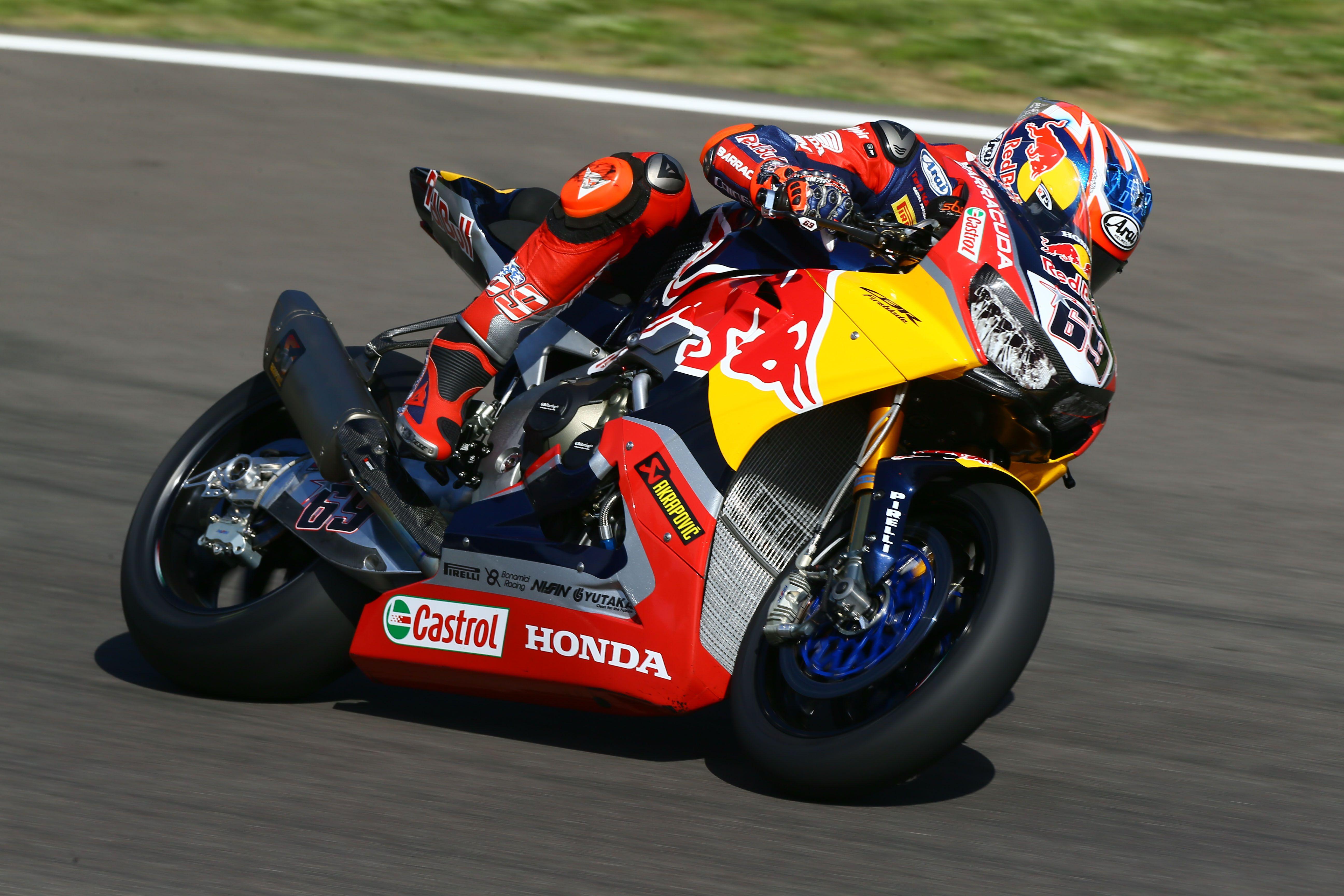 World SBK Wallpapers - Top Free World SBK Backgrounds - WallpaperAccess