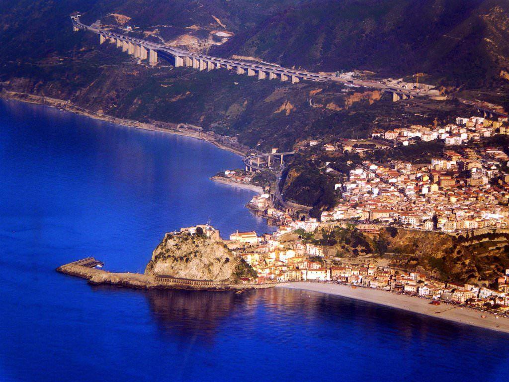 Calabria Wallpapers - Top Free Calabria Backgrounds - WallpaperAccess