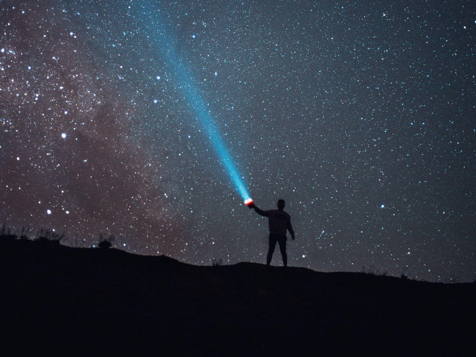 Flashlight Wallpapers - Top Free Flashlight Backgrounds - WallpaperAccess