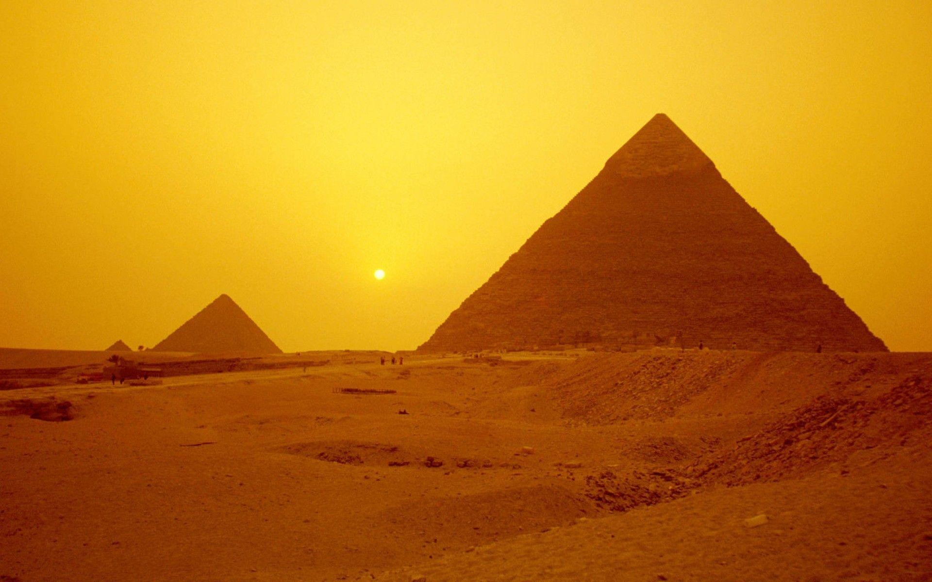 Egyptian Pyramids Wallpapers - Top Free Egyptian Pyramids Backgrounds ...