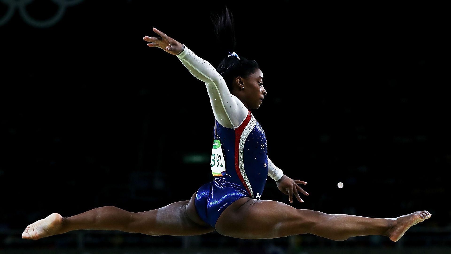 Simone Biles Desktop Wallpapers - Top Free Simone Biles Desktop ...