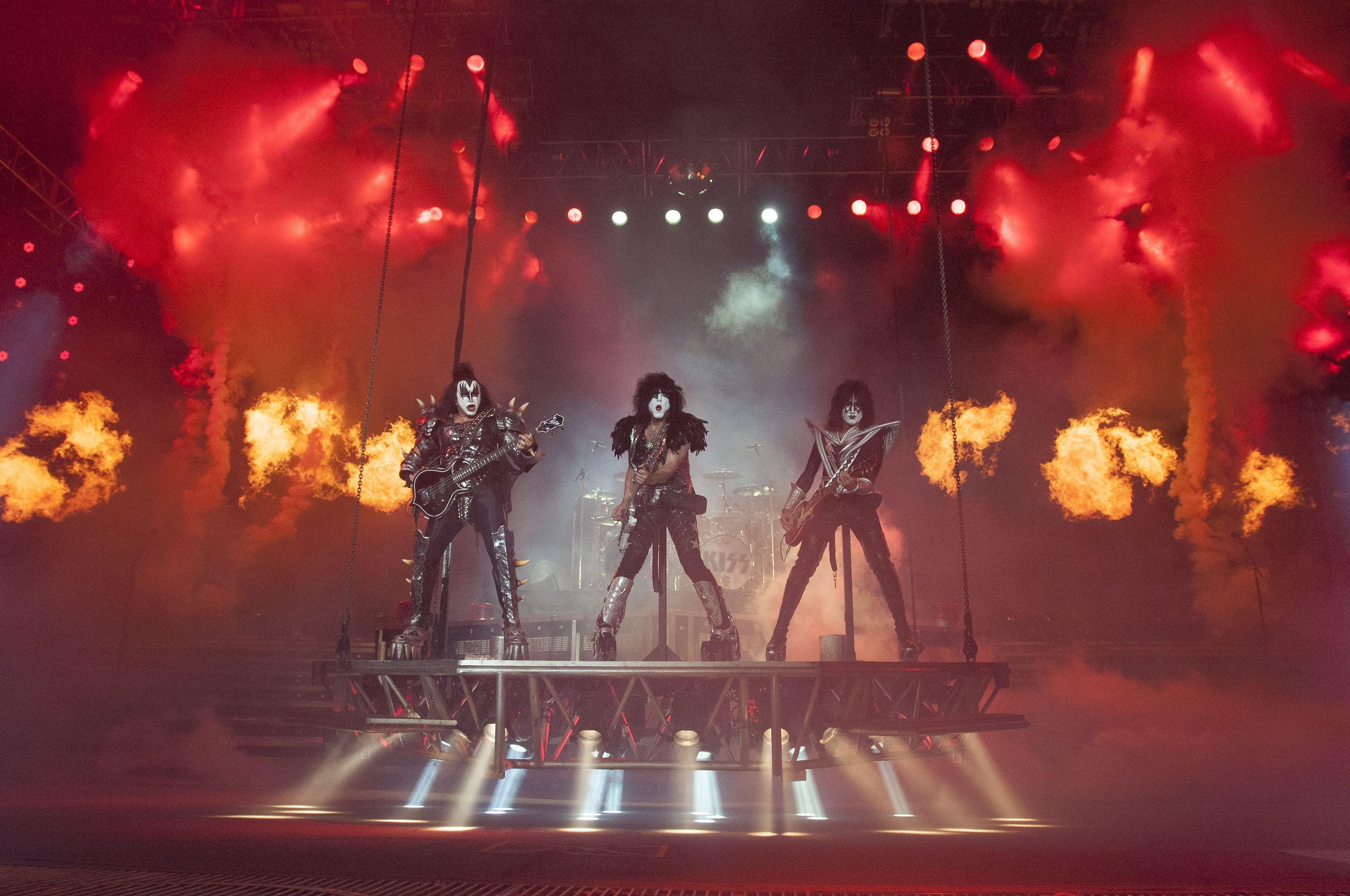 Heavy Metal Concert Wallpapers - Top Free Heavy Metal Concert ...