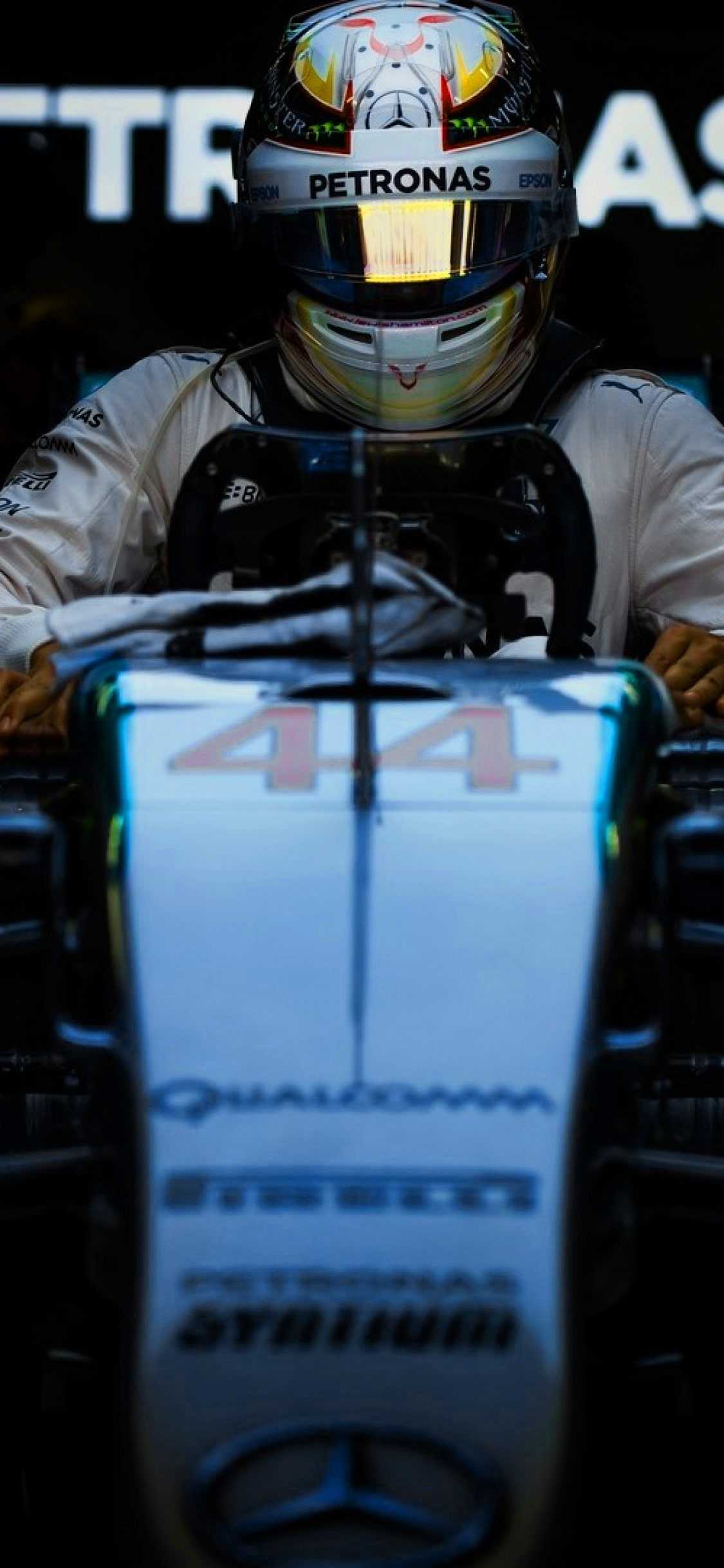 Lewis Hamilton iPhone Wallpapers - Top Free Lewis Hamilton iPhone ...
