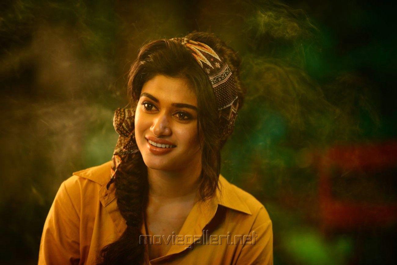 Oviya HD Wallpapers - Top Free Oviya HD Backgrounds - WallpaperAccess