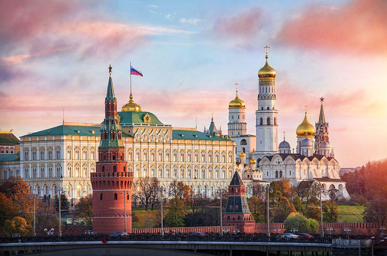 Russia City Wallpapers - Top Free Russia City Backgrounds - WallpaperAccess
