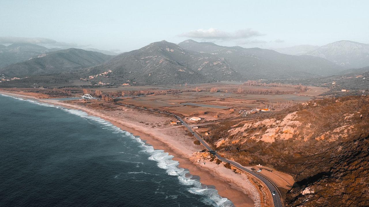 Hilly Road Wallpapers - Top Free Hilly Road Backgrounds - WallpaperAccess