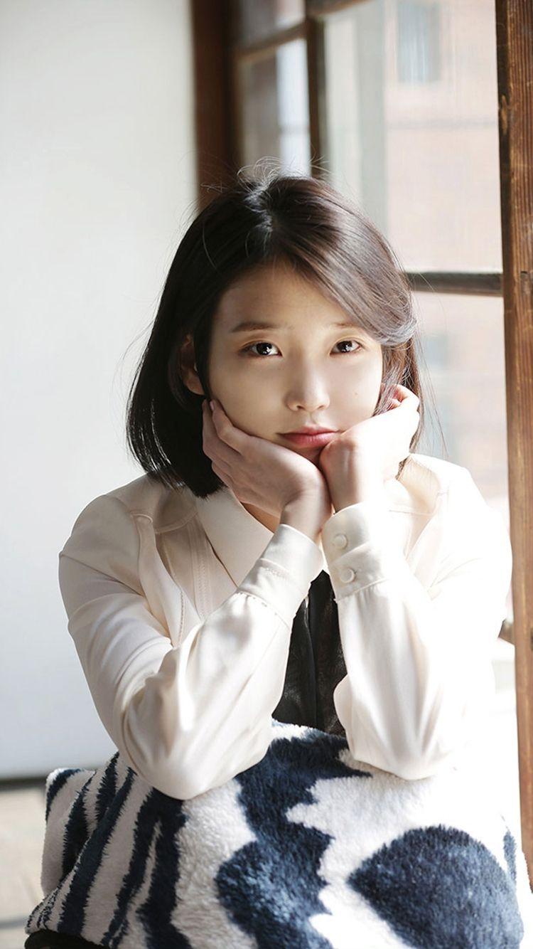 IU iPhone Wallpapers - Top Free IU iPhone Backgrounds - WallpaperAccess