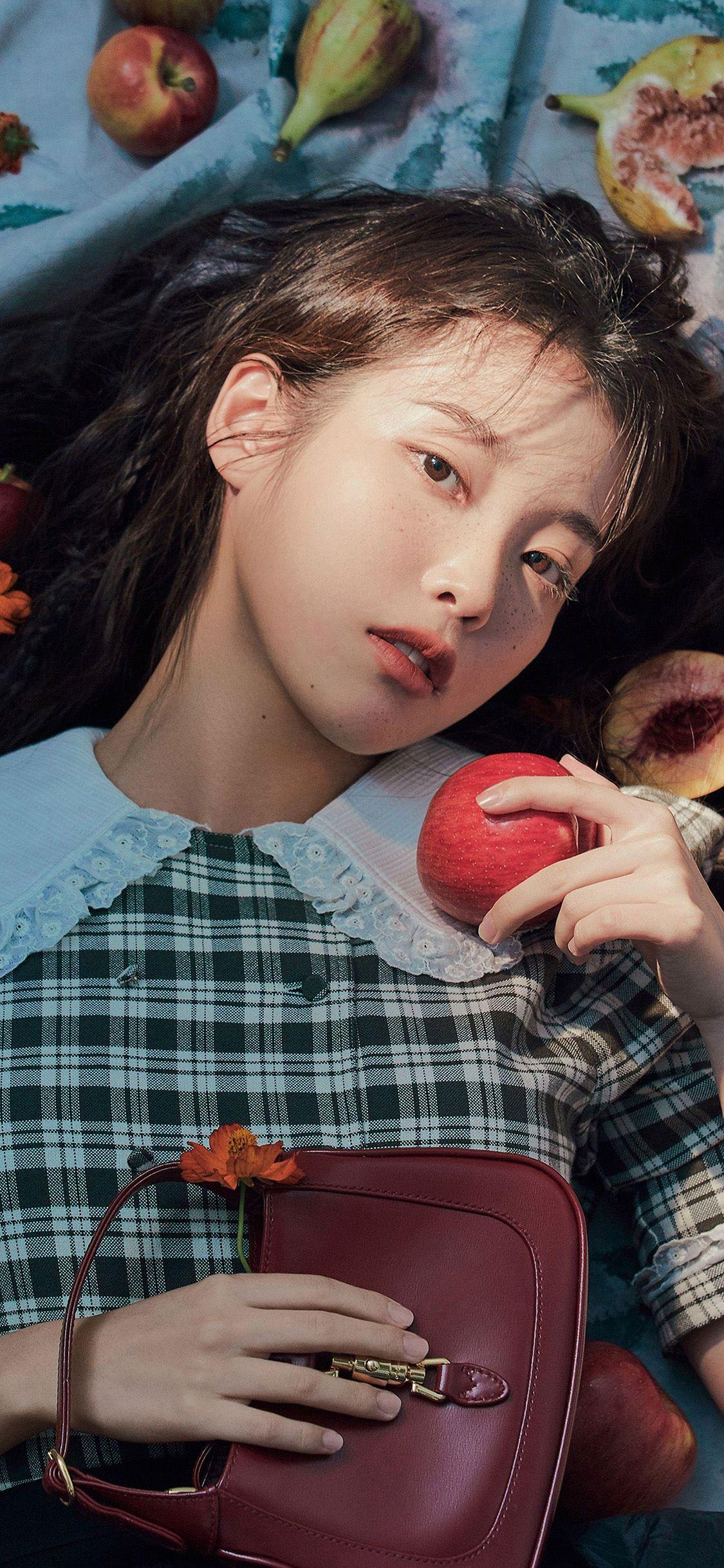 IU iPhone Wallpapers - Top Free IU iPhone Backgrounds - WallpaperAccess