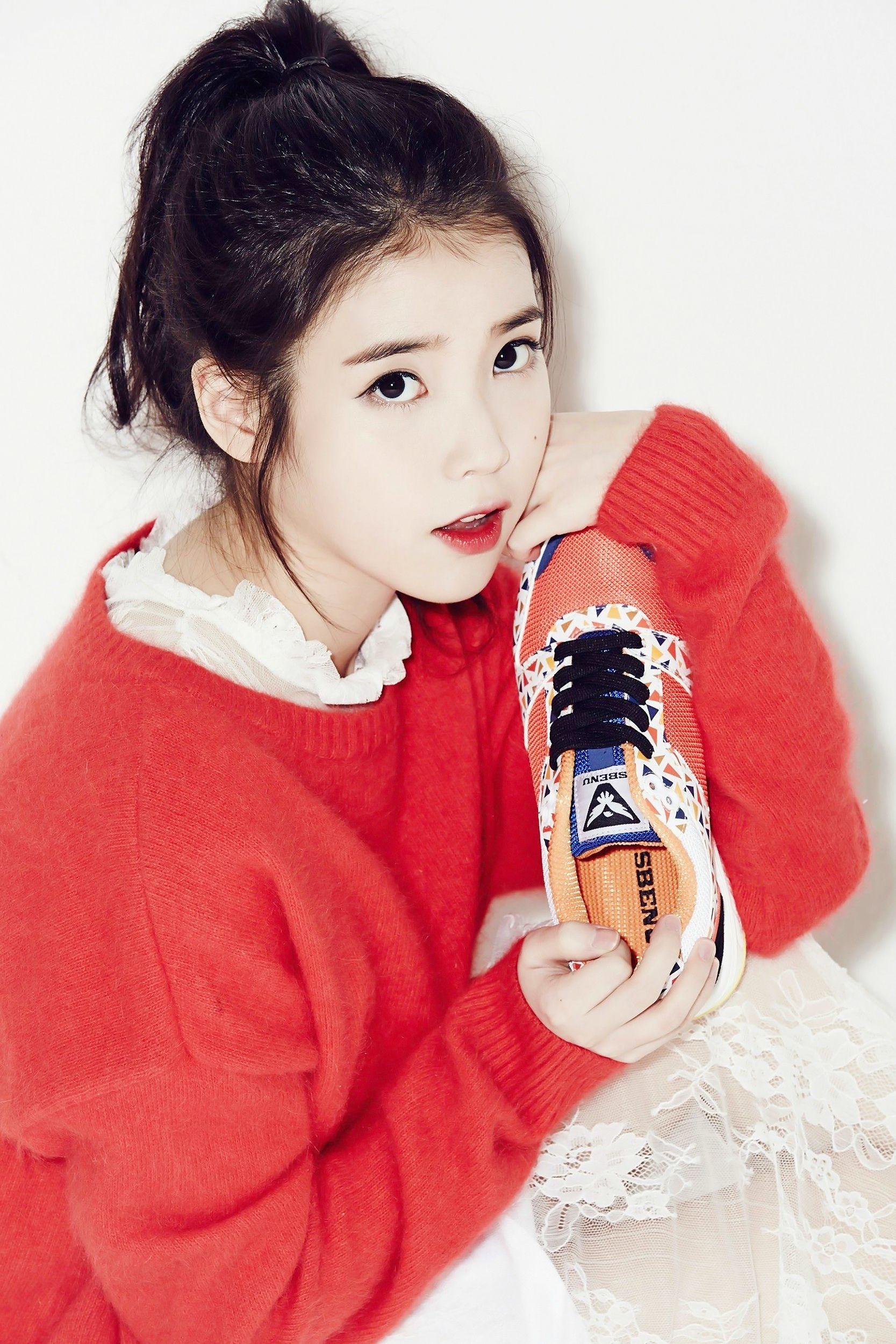 IU iPhone Wallpapers - Top Free IU iPhone Backgrounds - WallpaperAccess