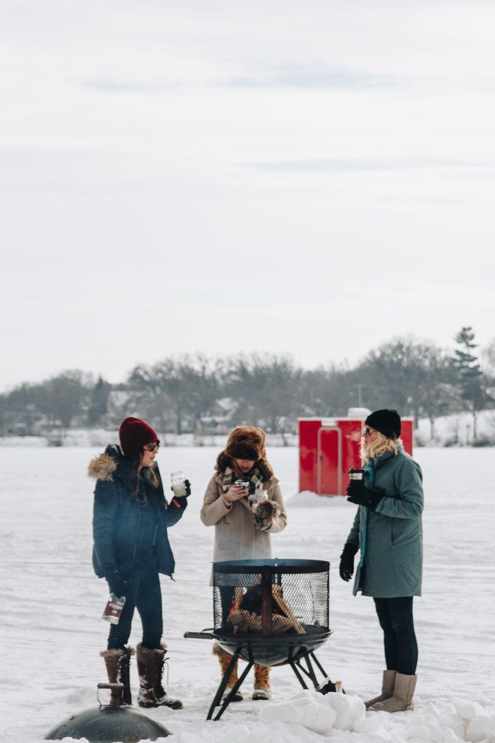 Ice Fishing Wallpapers - Top Free Ice Fishing Backgrounds - WallpaperAccess