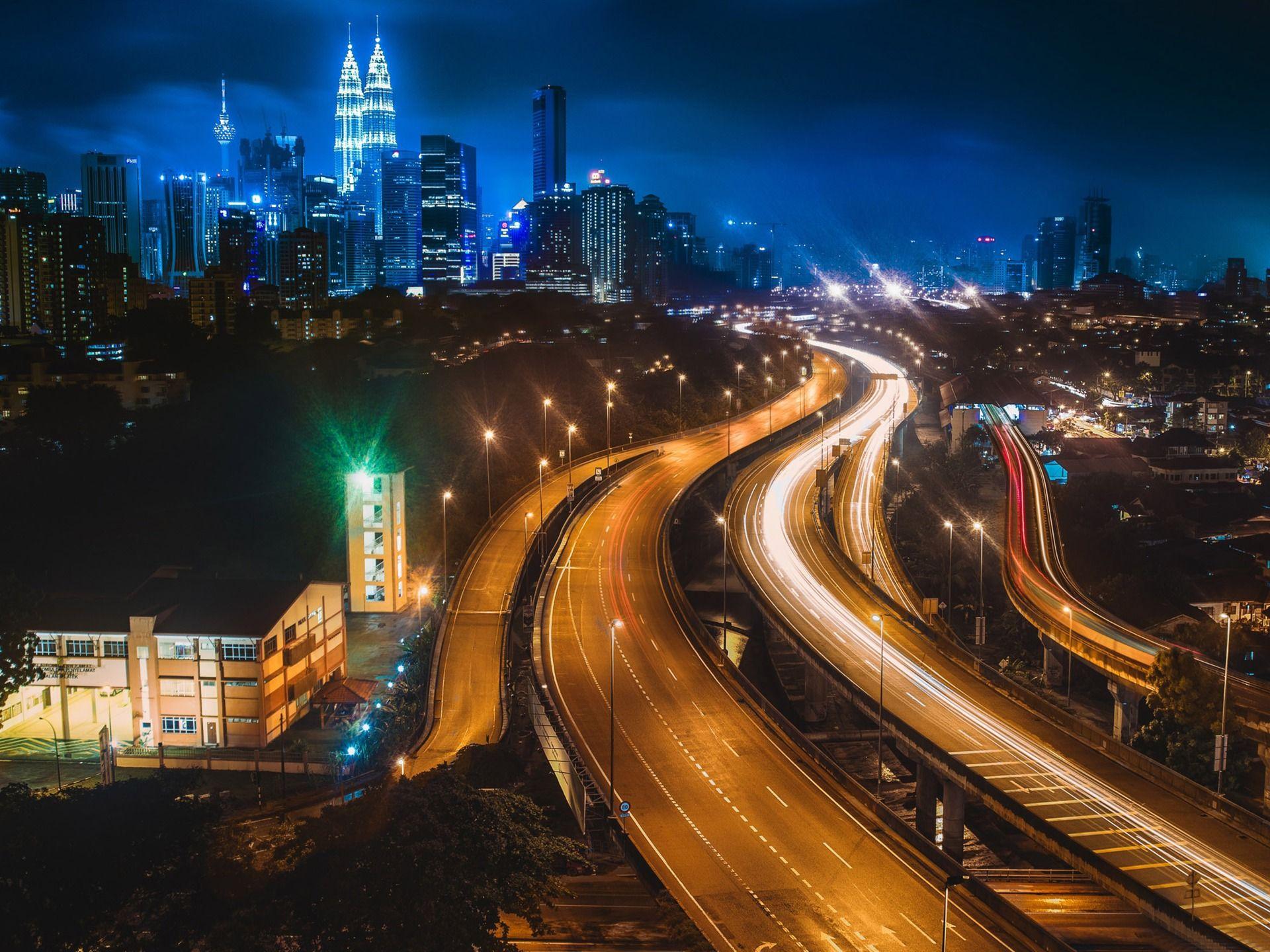 Kuala Lumpur Skyline Wallpapers - Top Free Kuala Lumpur Skyline ...