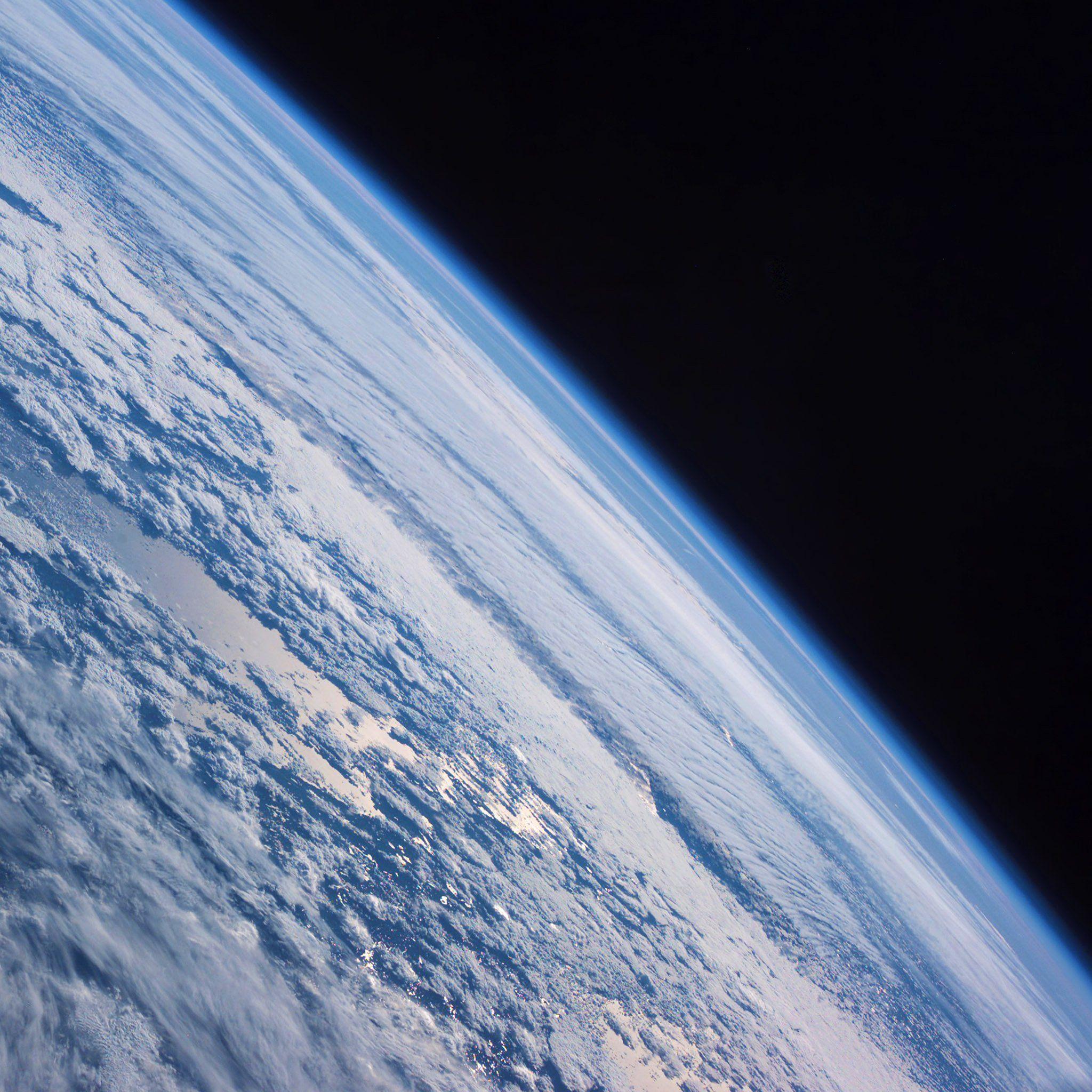 iOS Earth Wallpapers - Top Free iOS Earth Backgrounds - WallpaperAccess