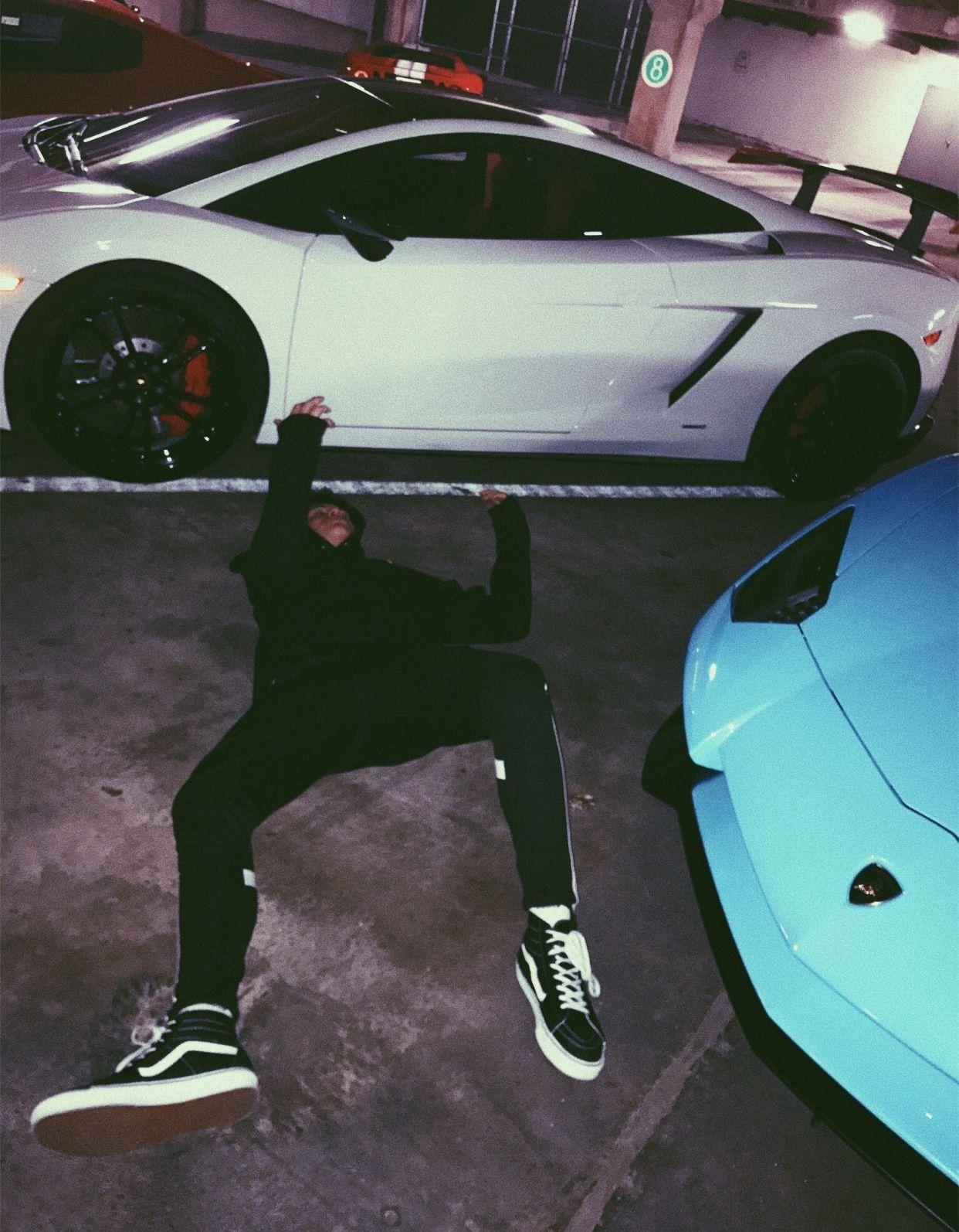 Aesthetic Men Wallpapers - Top Free Aesthetic Men Backgrounds ...