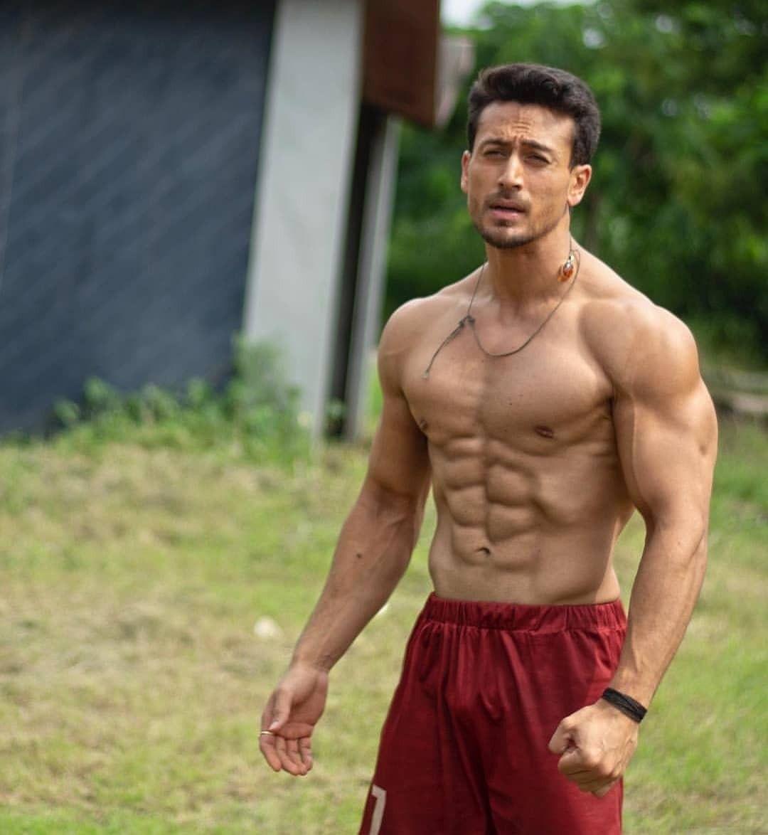 Tiger Shroff Body Wallpapers - Top Free Tiger Shroff Body Backgrounds ...