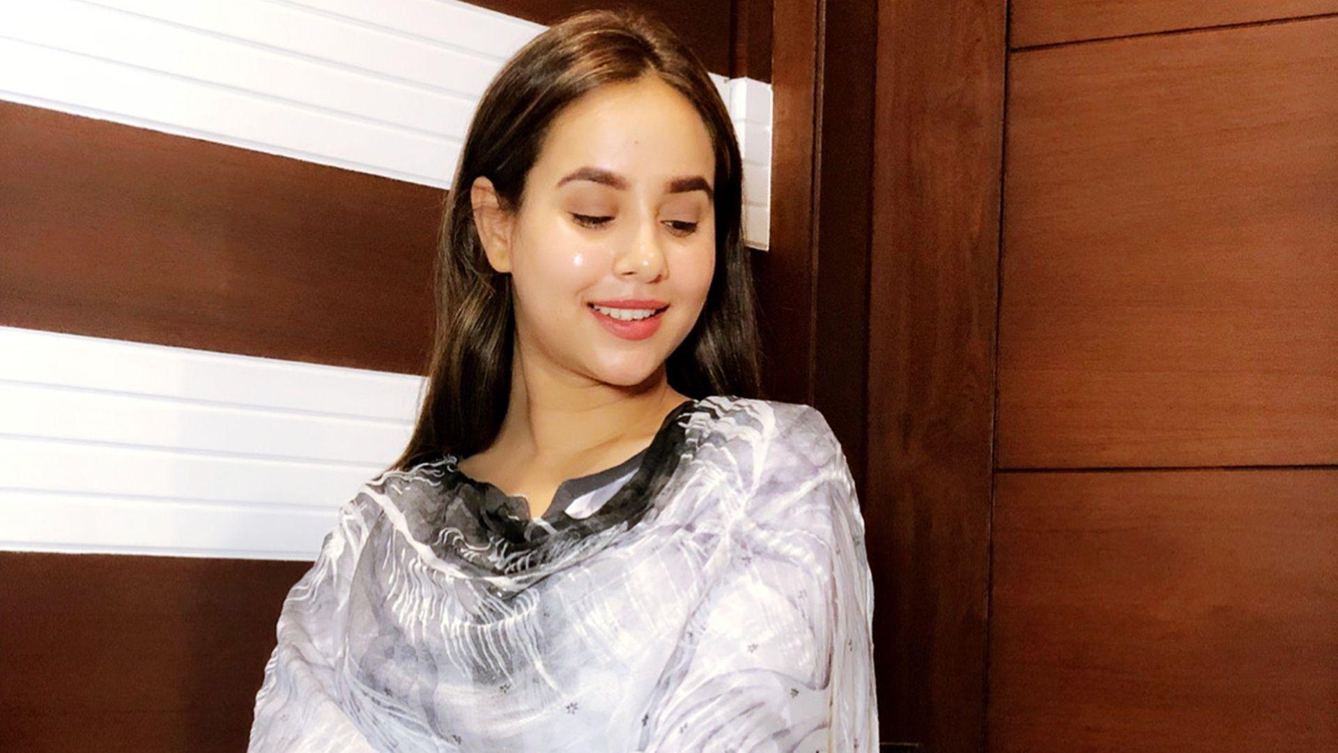Sunanda Sharma Ultra HD Wallpapers - Top Free Sunanda Sharma Ultra HD ...