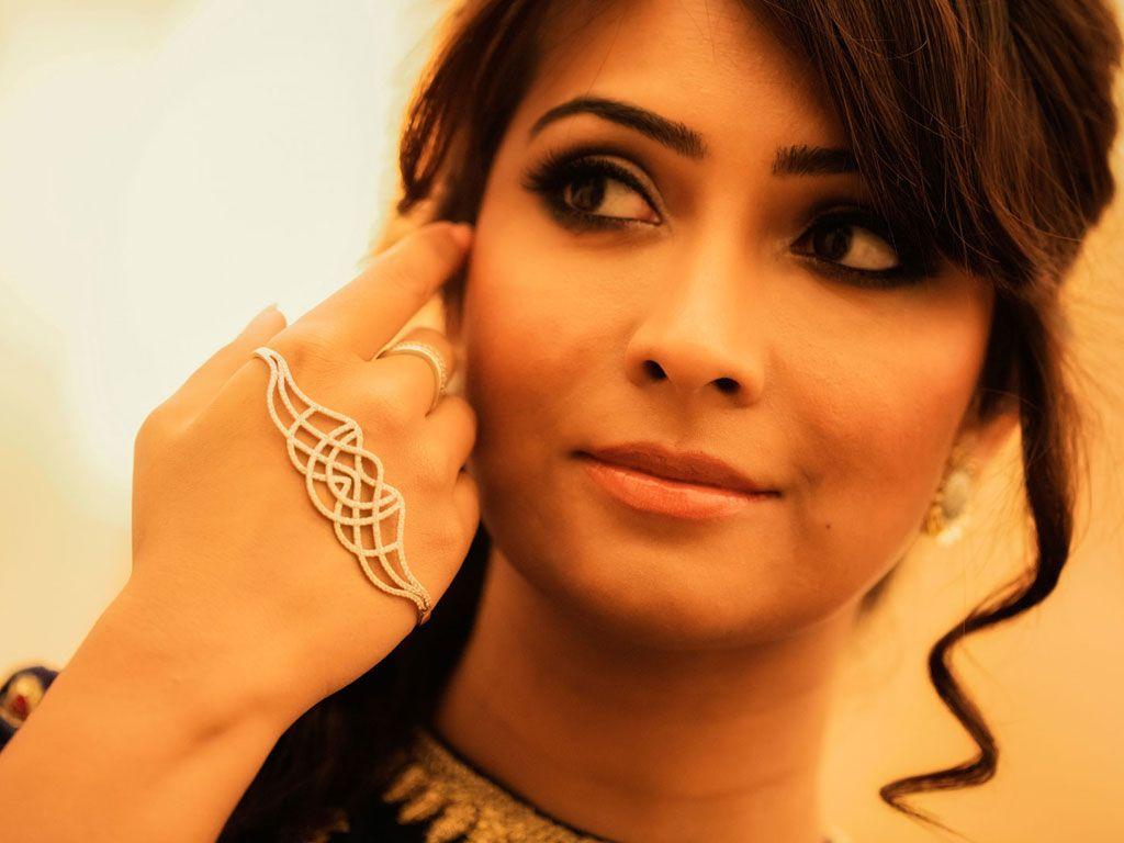 Radhika Pandith Wallpapers - Top Free Radhika Pandith Backgrounds ...
