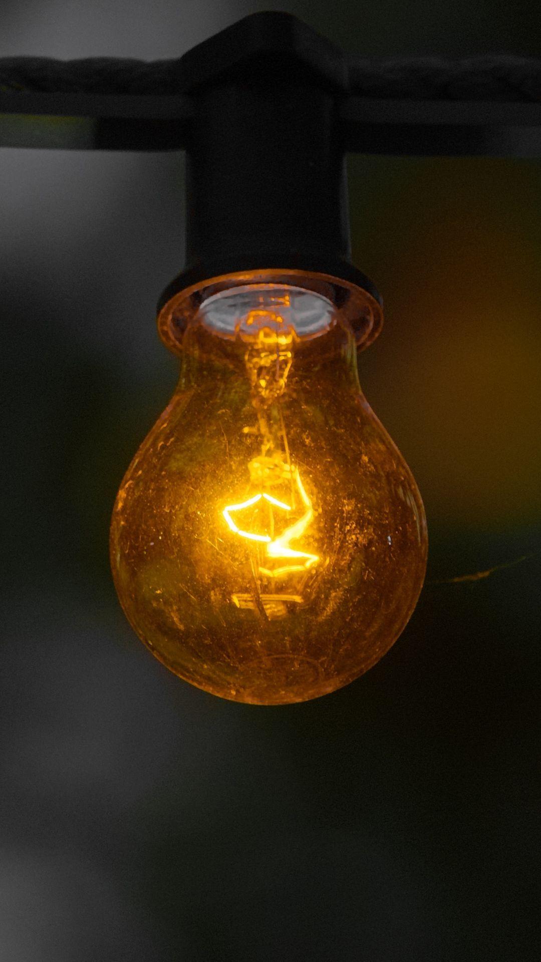 Light Bulb iPhone Wallpapers - Top Free Light Bulb iPhone Backgrounds ...