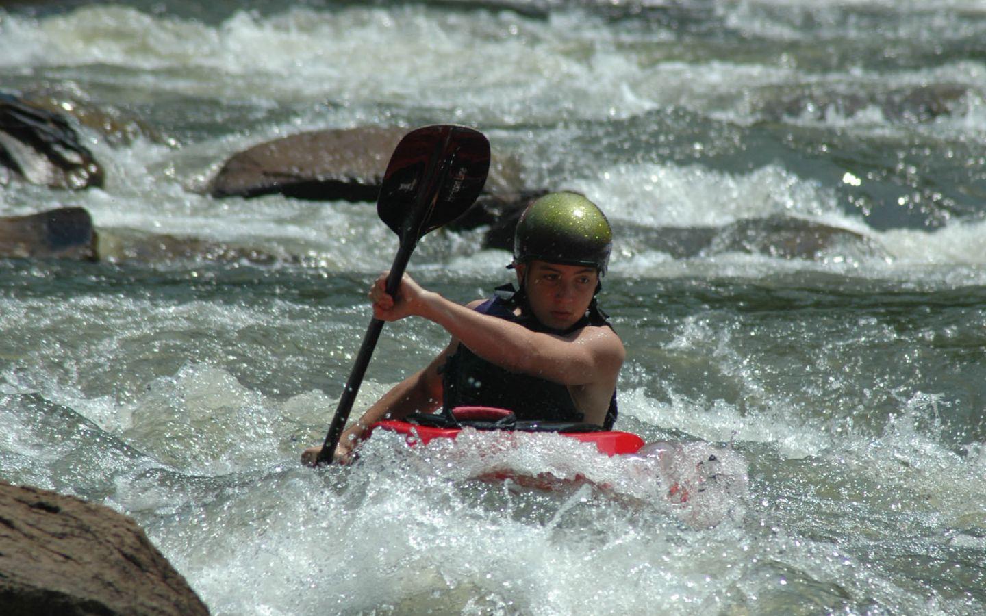 Whitewater Wallpapers - Top Free Whitewater Backgrounds - WallpaperAccess