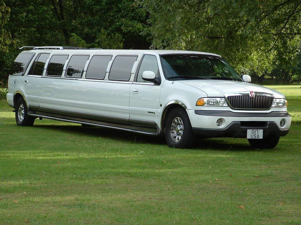 Limousine Car Wallpapers - Top Free Limousine Car Backgrounds ...