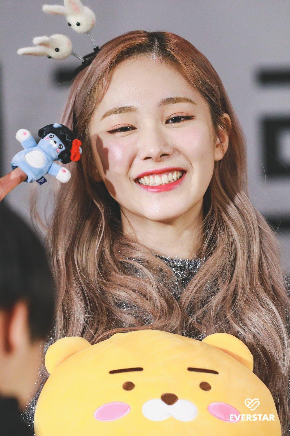 Mia Everglow Wallpapers - Top Free Mia Everglow Backgrounds - WallpaperAccess