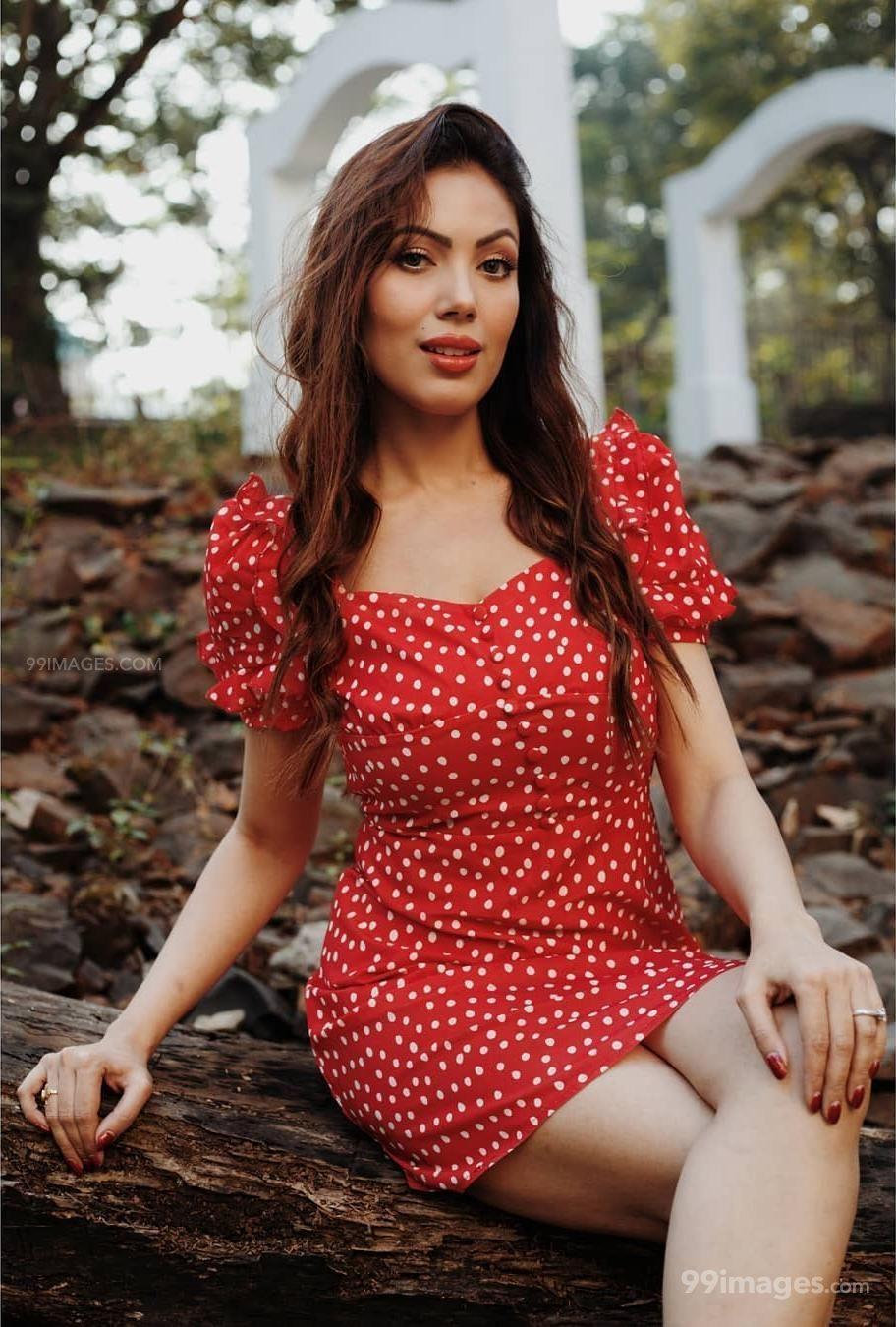 Munmun Dutta Wallpapers - Top Free Munmun Dutta Backgrounds ...