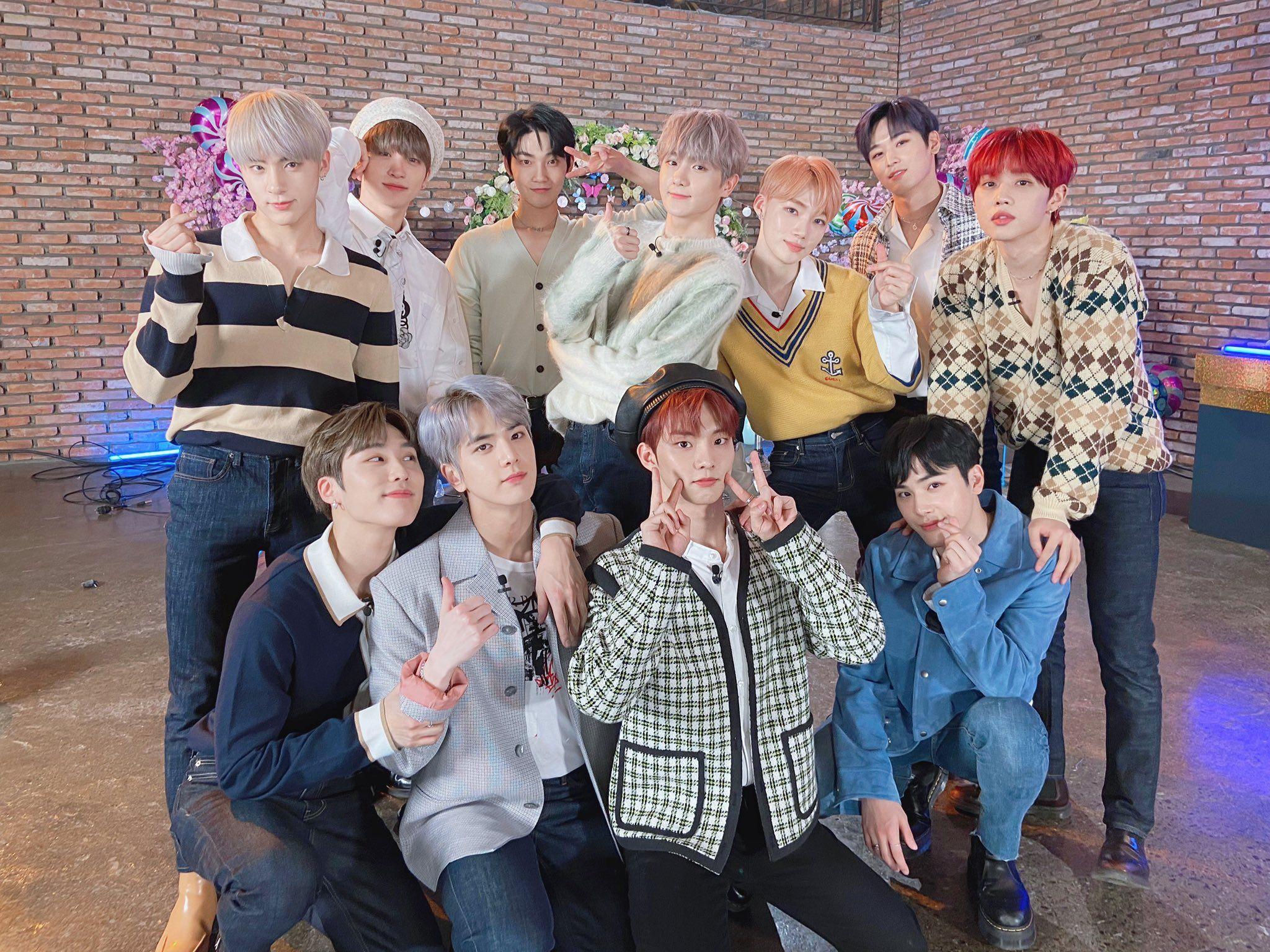 Kpop Groups Wallpapers - Top Free Kpop Groups Backgrounds - WallpaperAccess