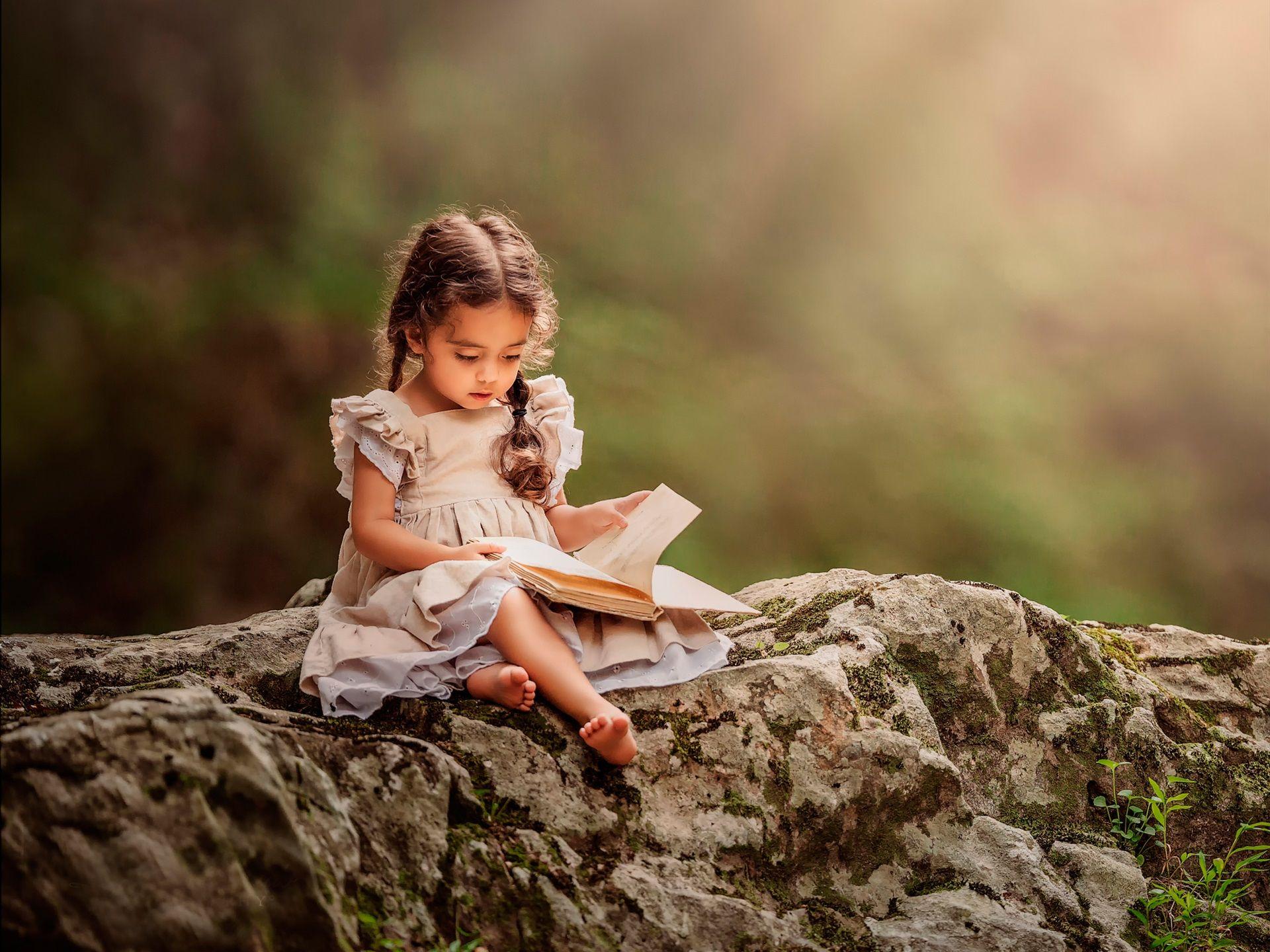 Girl Reading Wallpapers - Top Free Girl Reading Backgrounds ...