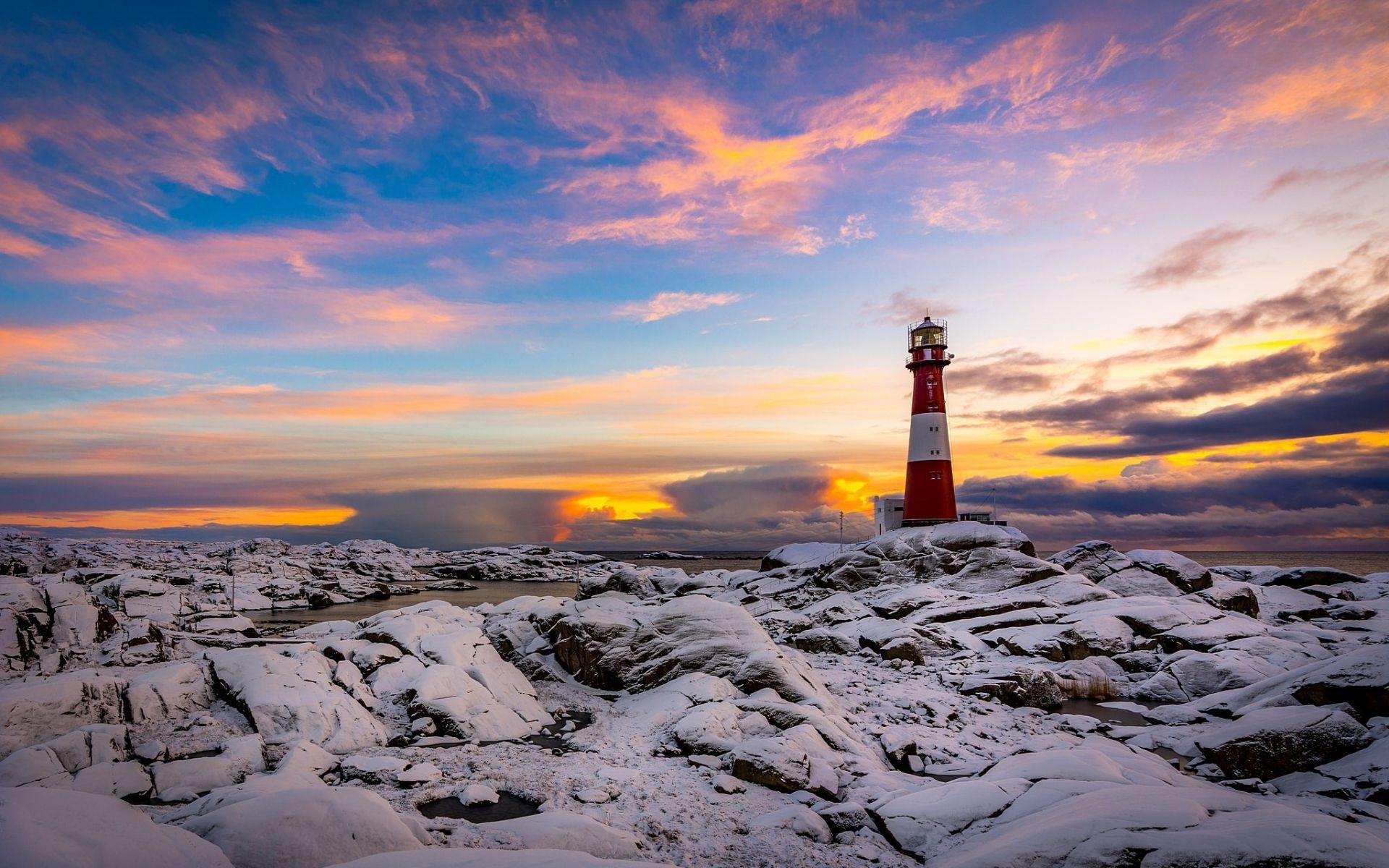 Winter Lighthouse Wallpapers - Top Free Winter Lighthouse Backgrounds ...