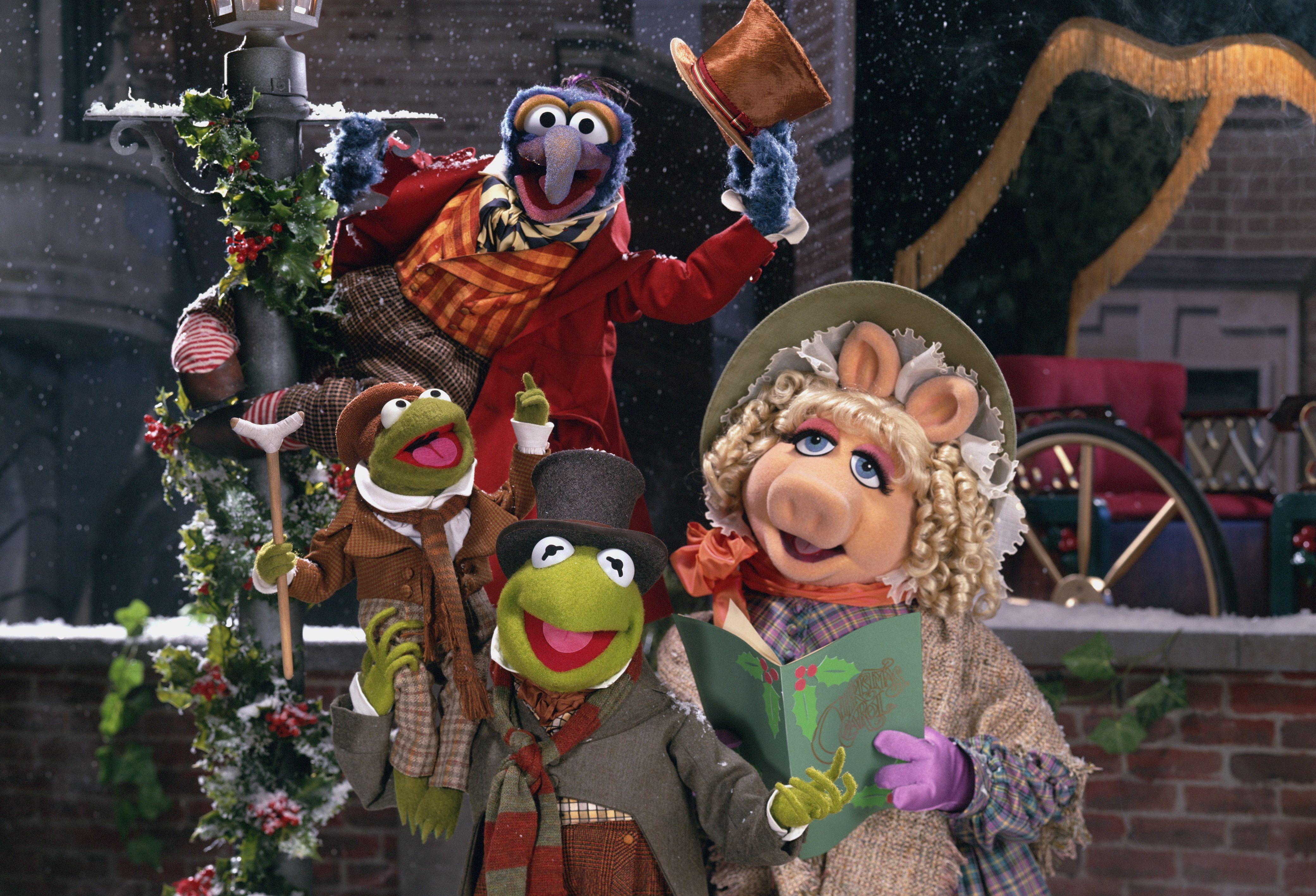Muppets Christmas Wallpapers - Top Free Muppets Christmas Backgrounds ...