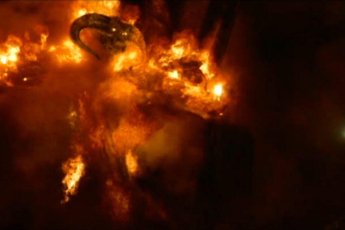 Gandalf vs Balrog Wallpapers - Top Free Gandalf vs Balrog Backgrounds ...