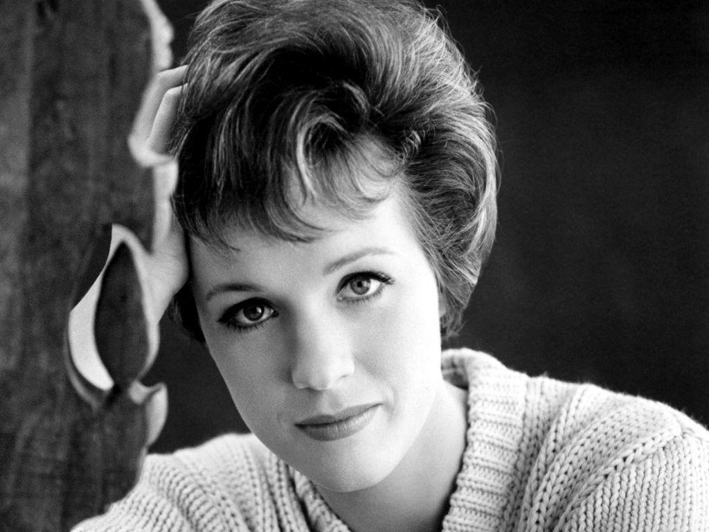 Julie Andrews Wallpapers - Top Free Julie Andrews Backgrounds ...