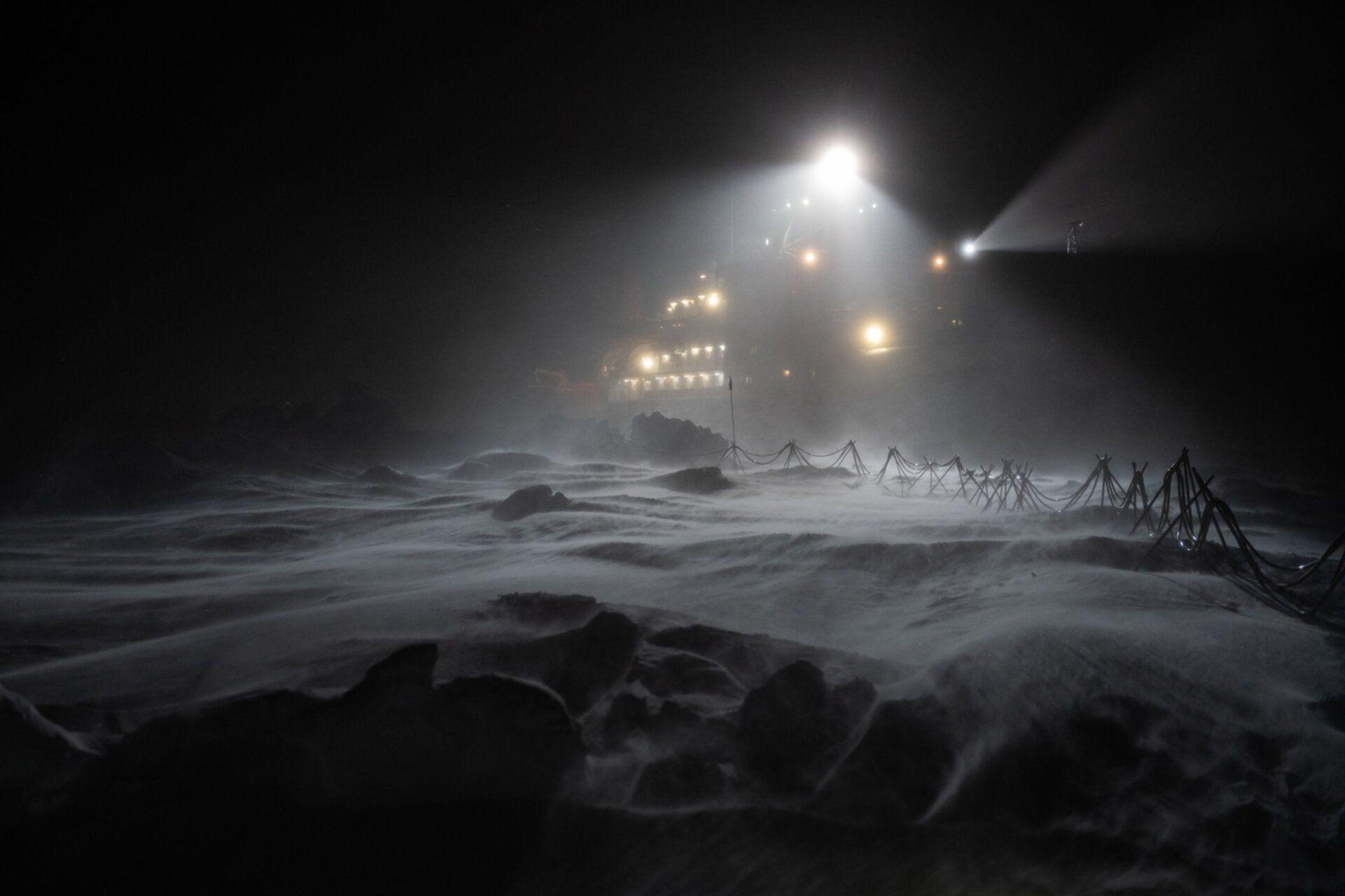 Dark Environment Wallpapers - Top Free Dark Environment Backgrounds ...