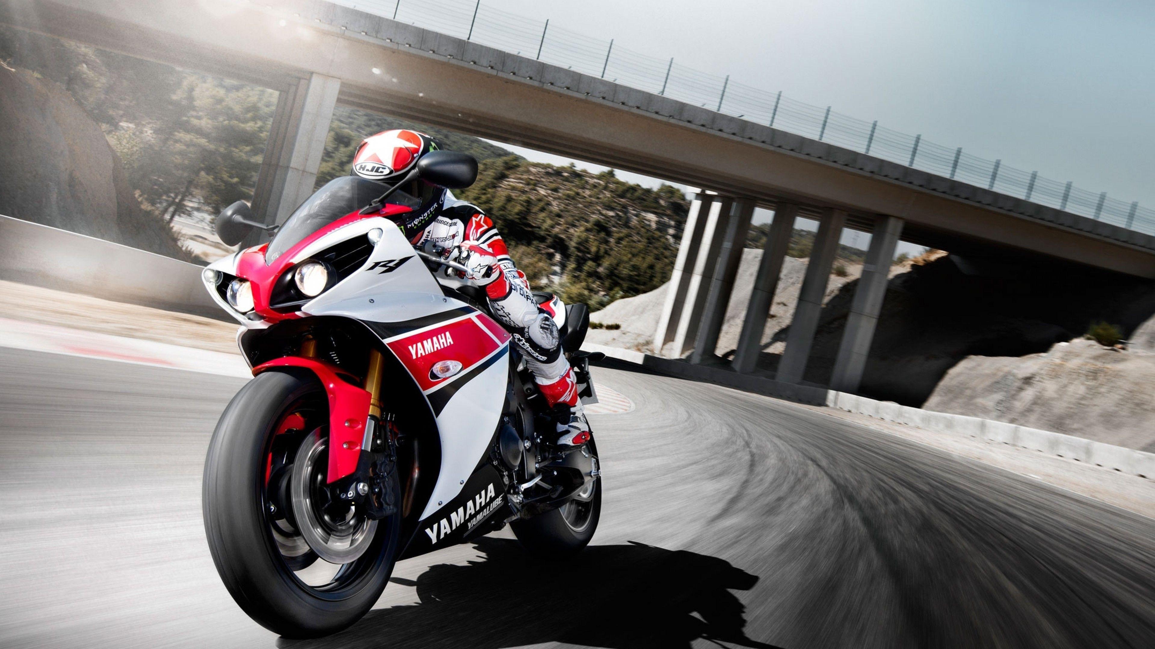 Yamaha R1 Red Wallpapers - Top Free Yamaha R1 Red Backgrounds ...