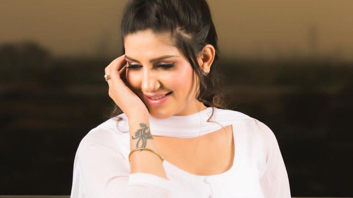Sapna Chaudhary Wallpapers - Top Free Sapna Chaudhary Backgrounds ...