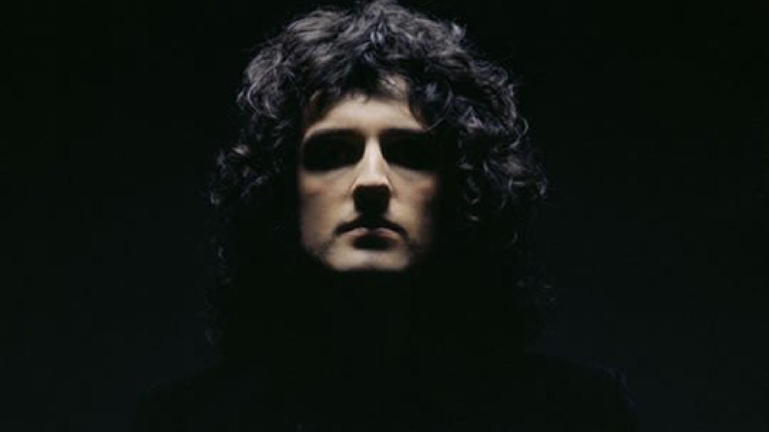 Brian May Wallpapers - Top Free Brian May Backgrounds - WallpaperAccess