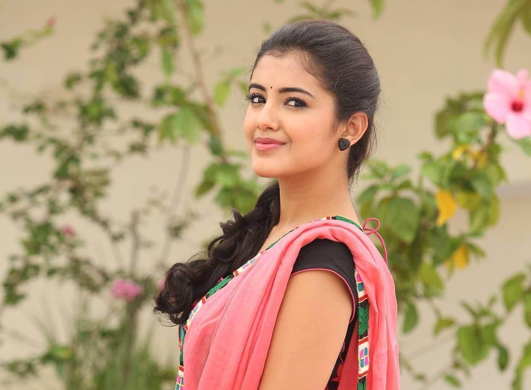 Malvika Wallpapers - Top Free Malvika Backgrounds - WallpaperAccess