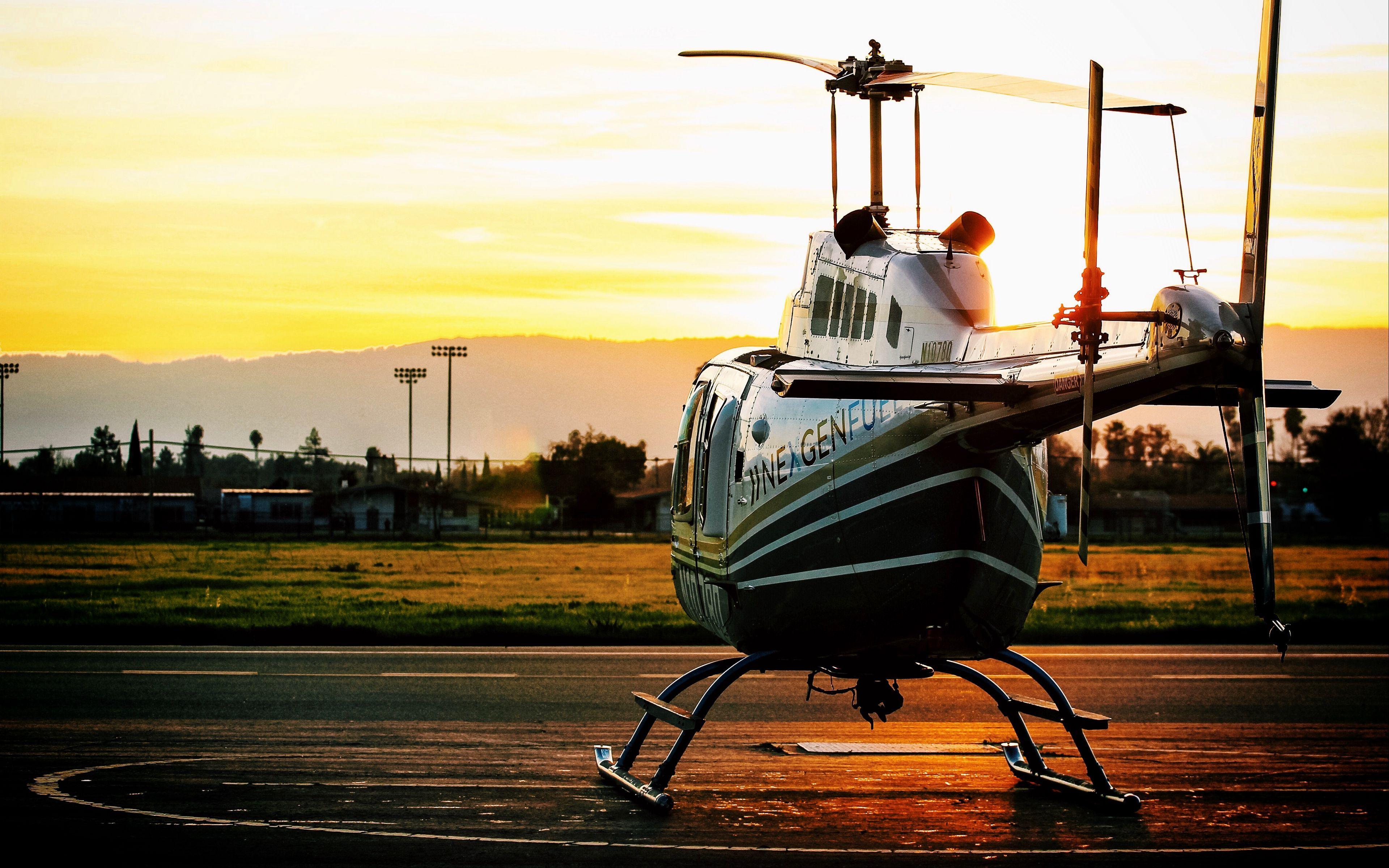 Helicopter 4K Wallpapers - Top Free Helicopter 4K Backgrounds ...