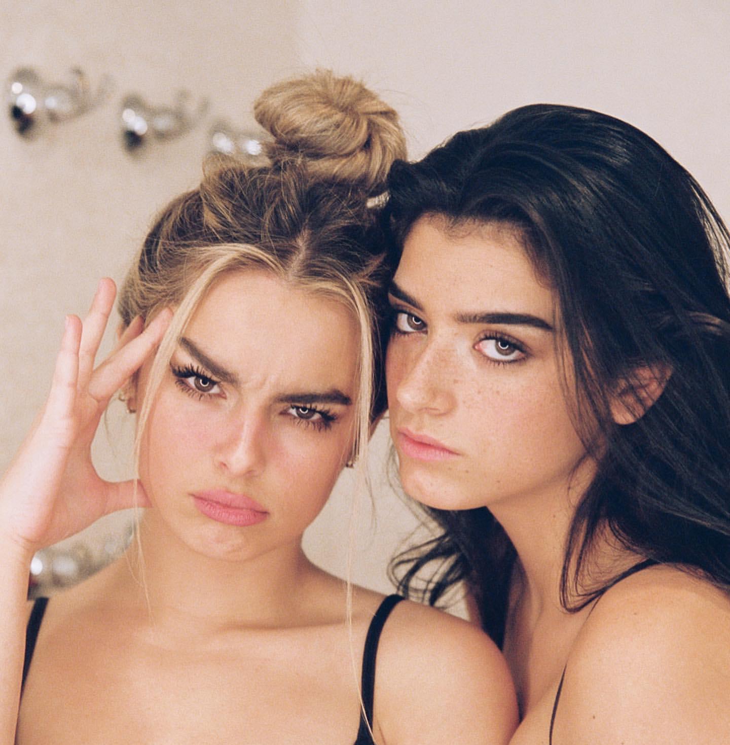 Charli and Addison Wallpapers - Top Free Charli and Addison Backgrounds ...