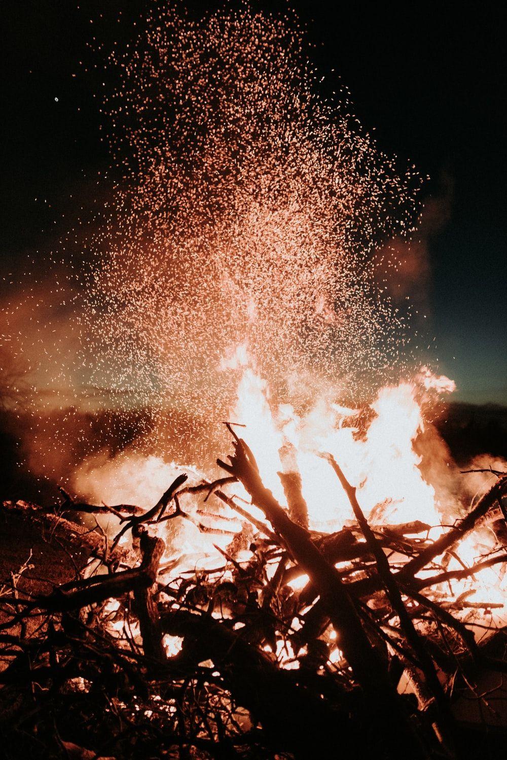 Night Fire Wallpapers - Top Free Night Fire Backgrounds - WallpaperAccess