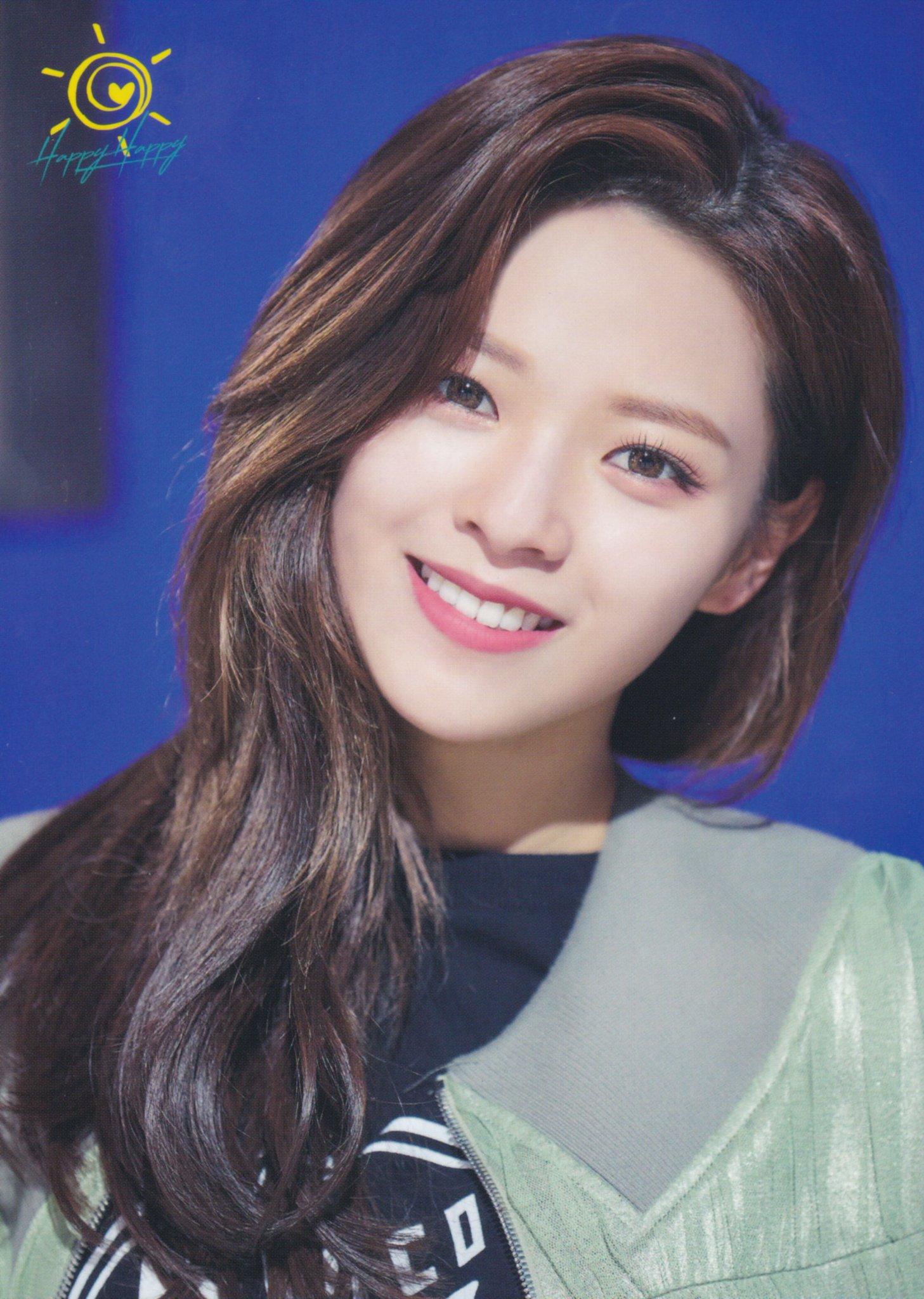 Jeong Yeon Wallpapers - Top Free Jeong Yeon Backgrounds - WallpaperAccess