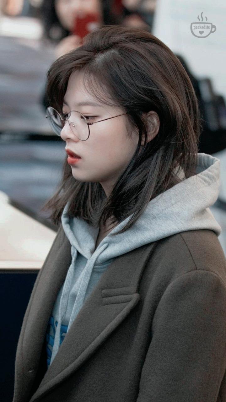 Jeong Yeon Wallpapers - Top Free Jeong Yeon Backgrounds - WallpaperAccess